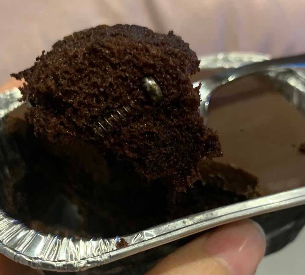 รีวิว Cloud Eatery Selected LINE MAN Kitchen ปทุมวัน - คุณภาพขนมแย่ บริการแย่