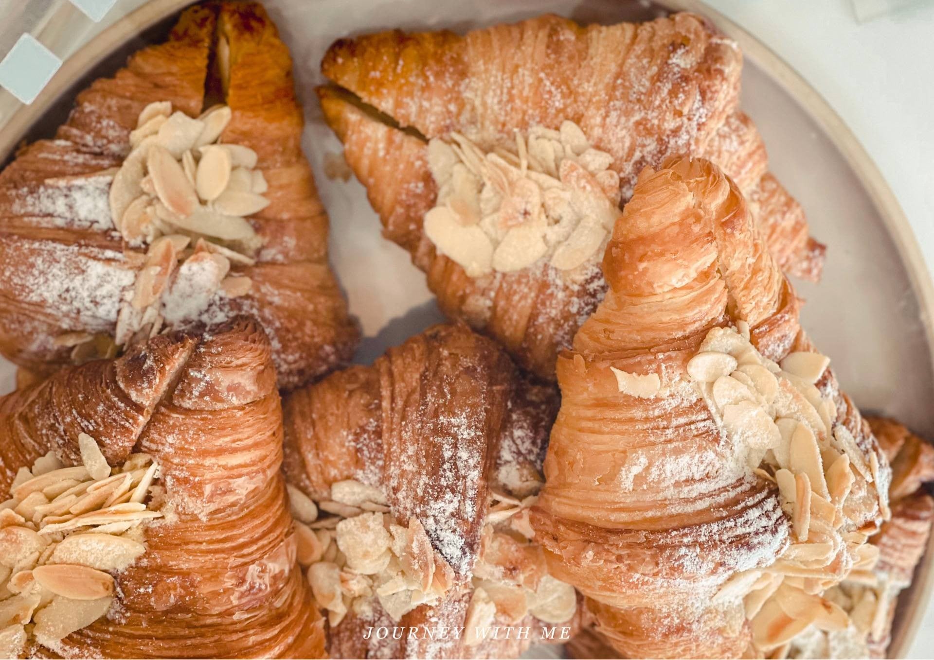 ร้าน Cozy Cafe @NU | รีวิวร้านอาหาร - Wongnai