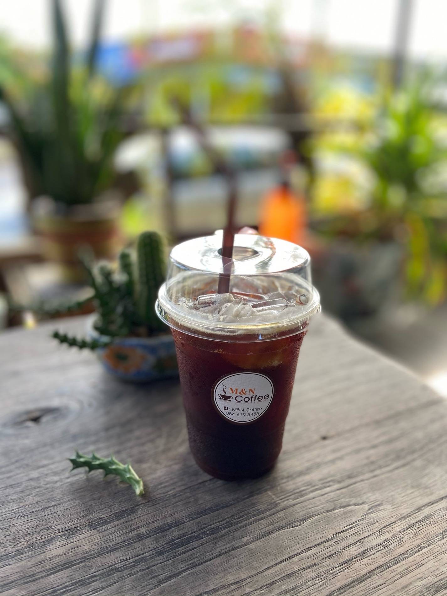 รีวิว M&N Coffee บางแพ - ร้านกาแฟน่านั่ง