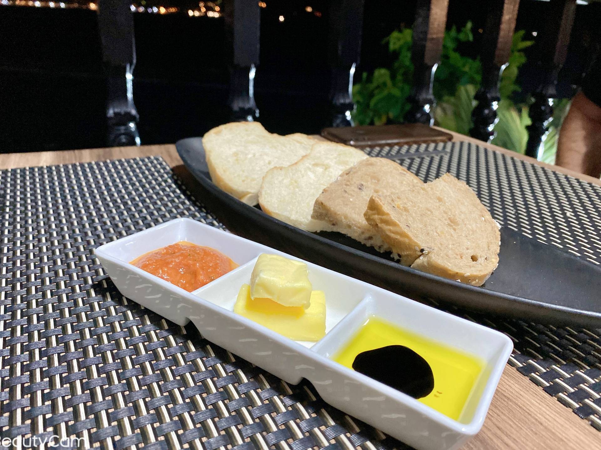 รูป Panyaah seaview cafe Patong Phuket - Wongnai