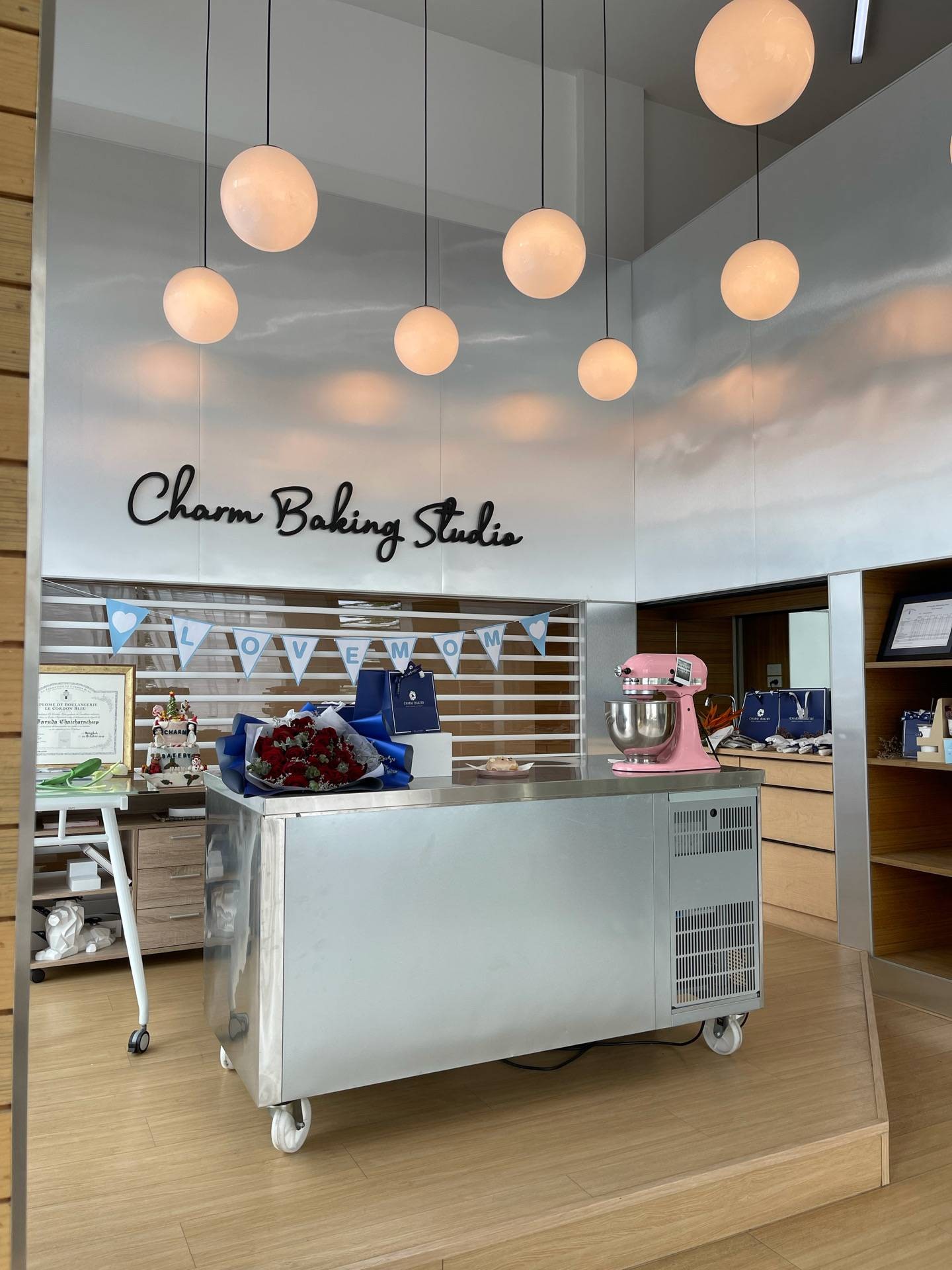 รูป Charm Bakery HQ