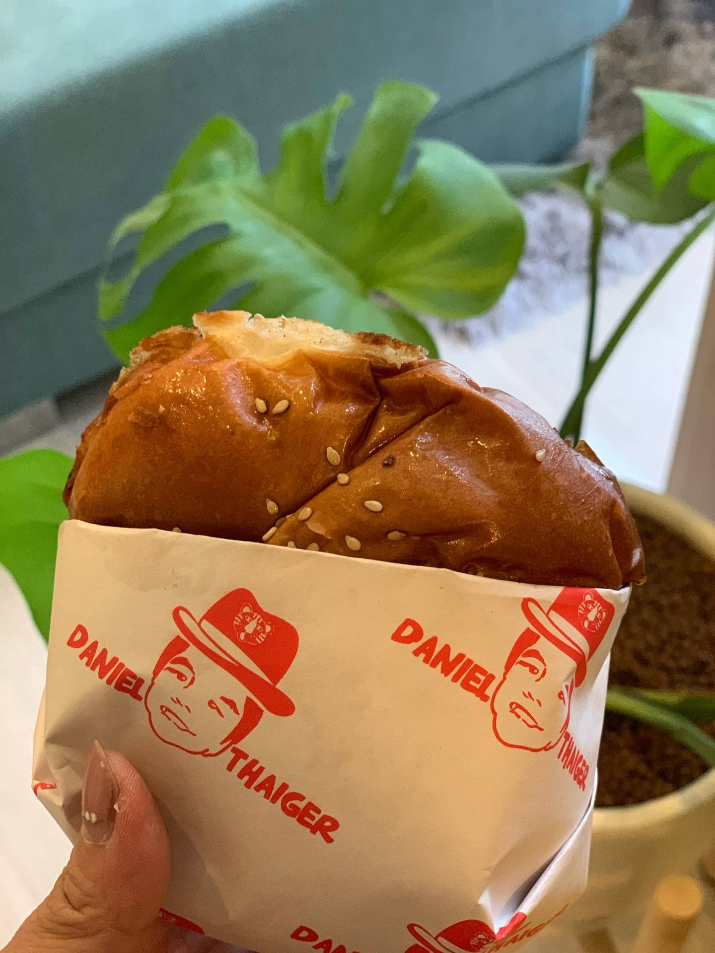 รีวิว DANIEL THAIGER BURGER ศูนย์วิจัย - อิ่มอร่อยเนื้อดีๆ กับ ...