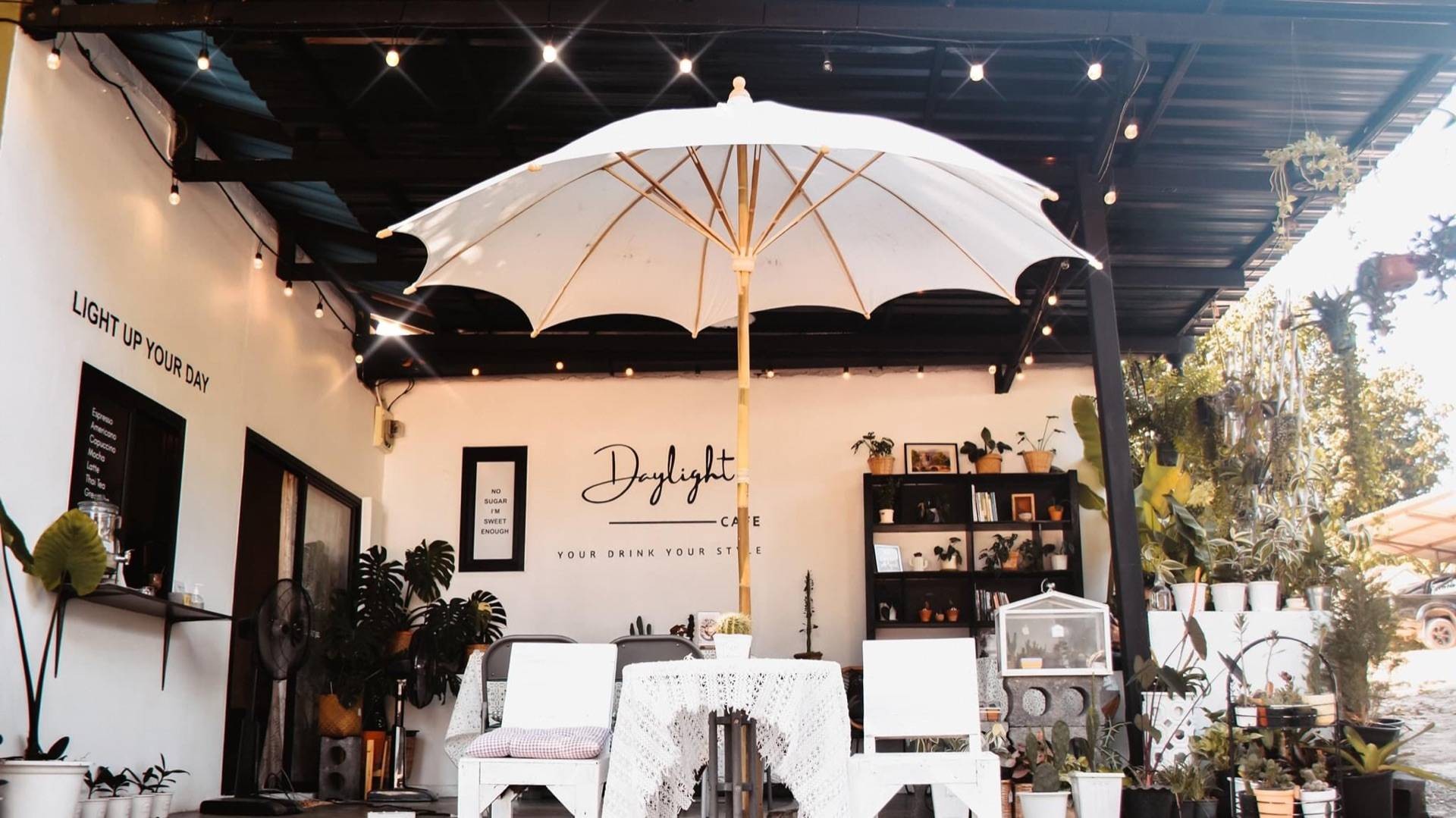 Daylight Cafe - สั่งอาหารเดลิเวอรี | Wongnai x LINE MAN
