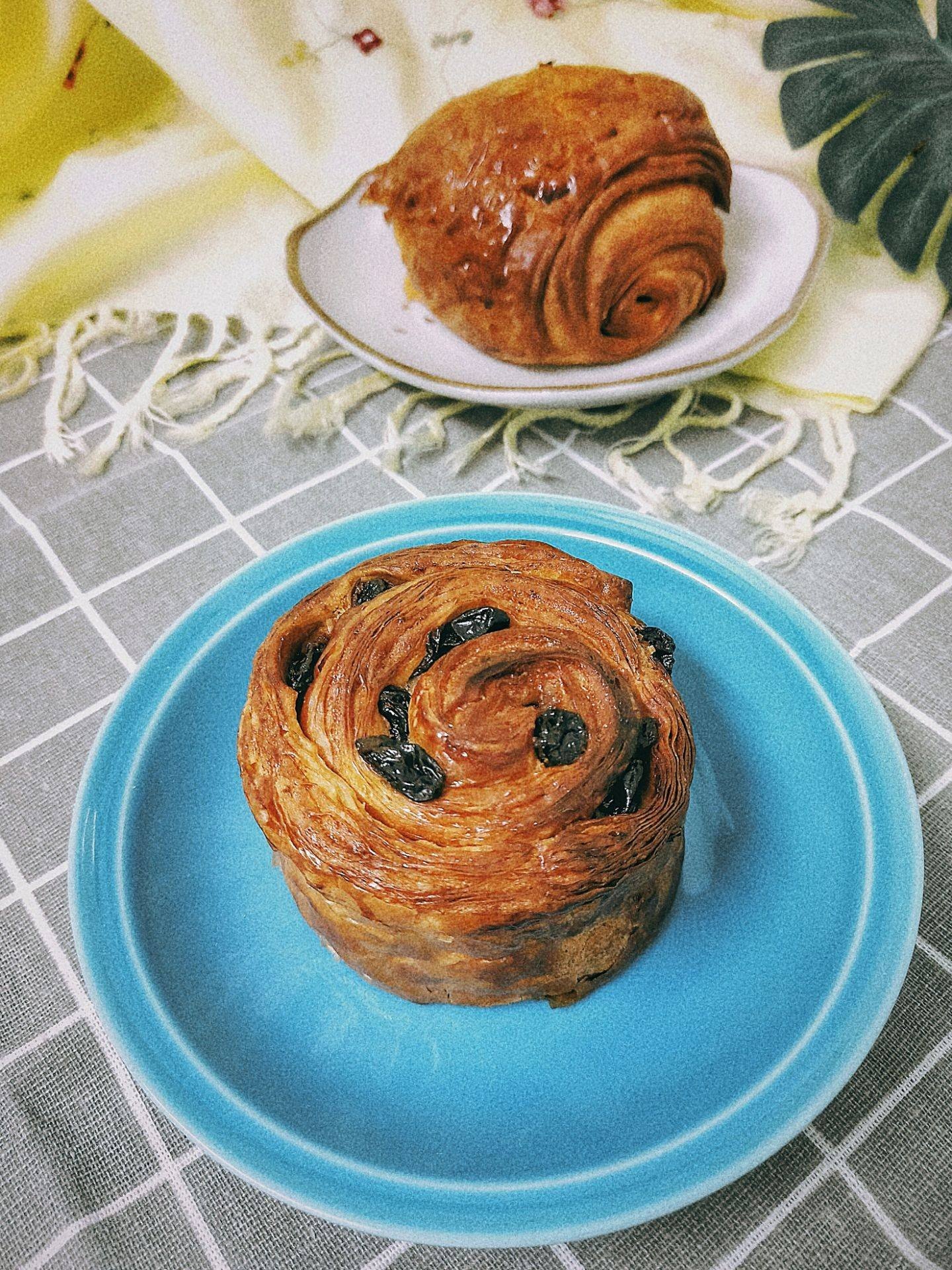 PAIN AU RAISIN ร้าน Lammn Croissant