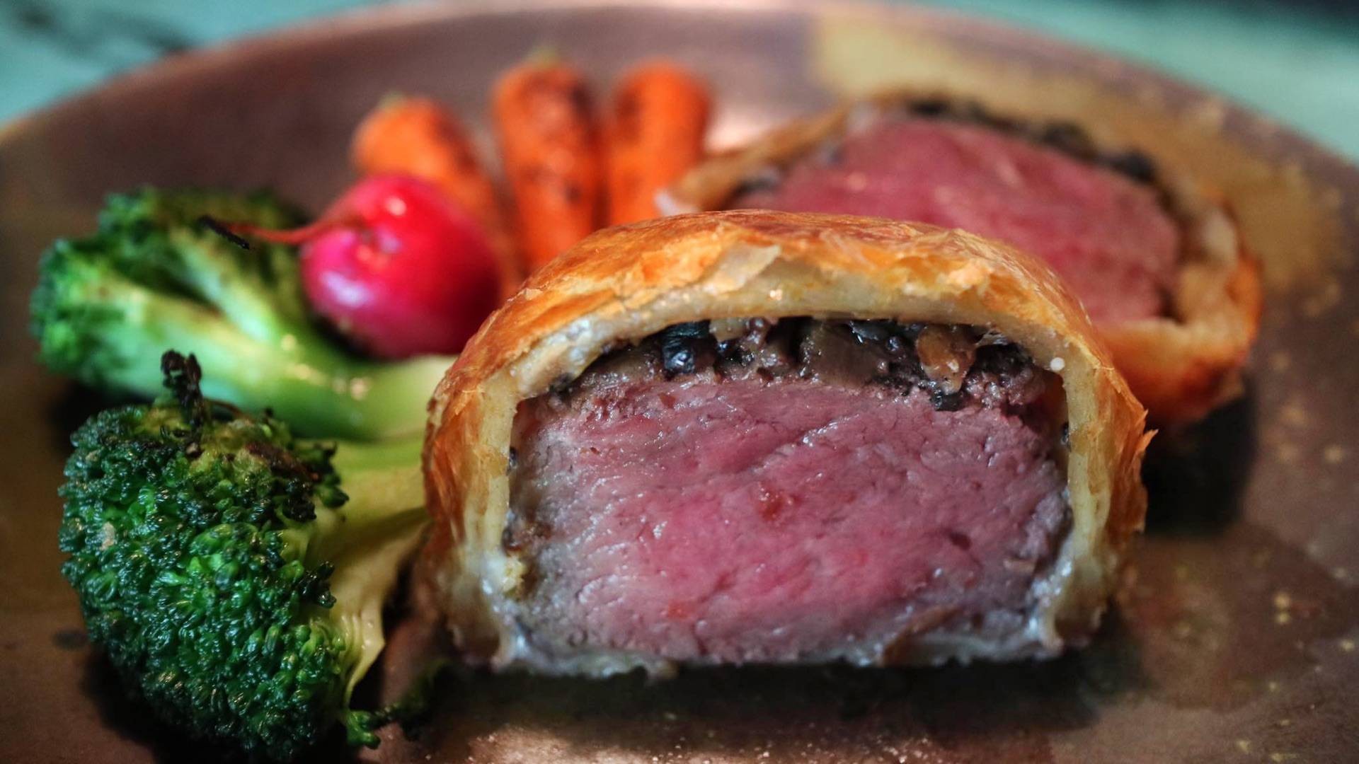 ดีลส่วนลดพิเศษร้าน Ad Lib Restaurant สุขุมวิท รับส่วนลด 10% เฉพาะค่า ...