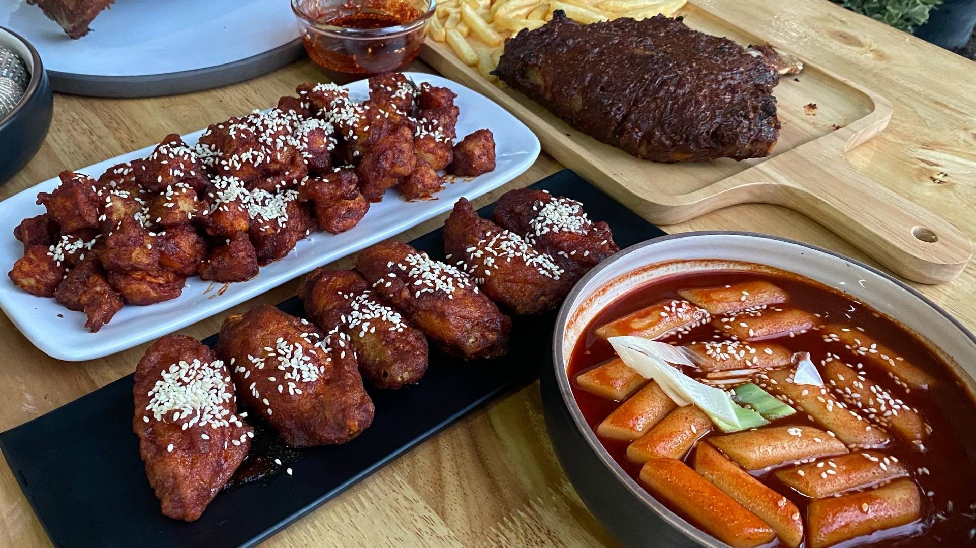 ม็อกจา - MEOGJA มทส. ประตู 1 ข้างตลาดวงเวียน - สั่งอาหารเดลิเวอรี ...