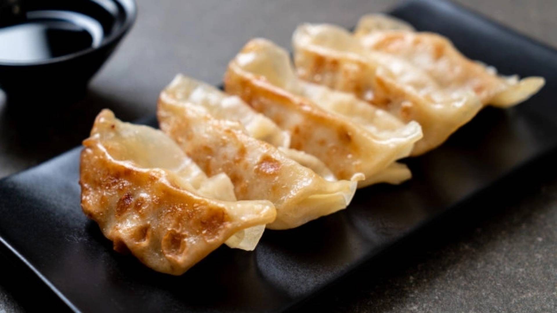 HERO GYOZA HERO GYOZA บางบ่อ - สั่งอาหารเดลิเวอรี | Wongnai x LINE MAN