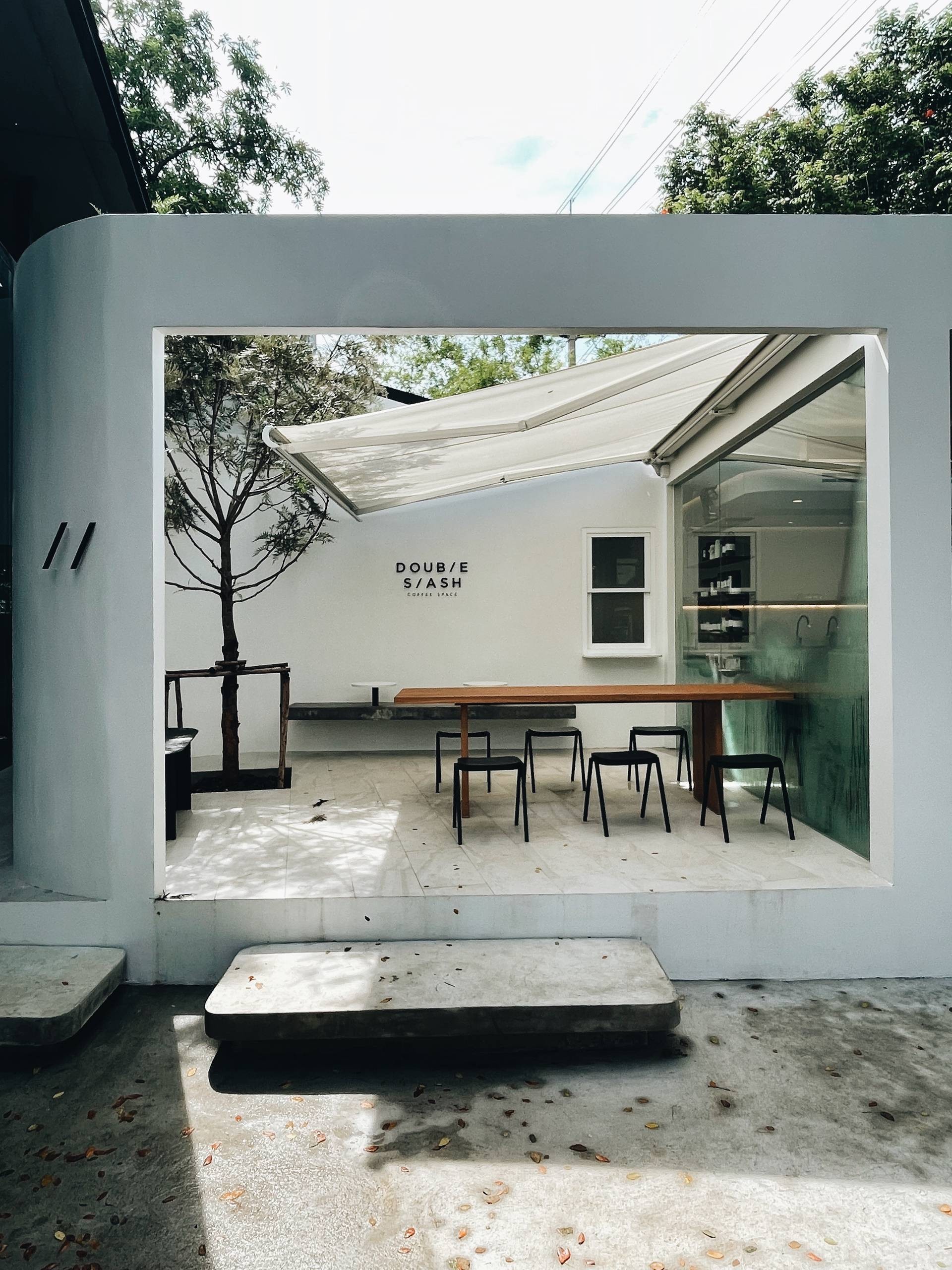 รีวิว DOUBLE SLASH // COFFEE SPACE RAMA 3 - DOUB/E S/ASH สาขาใหม่ การ ...