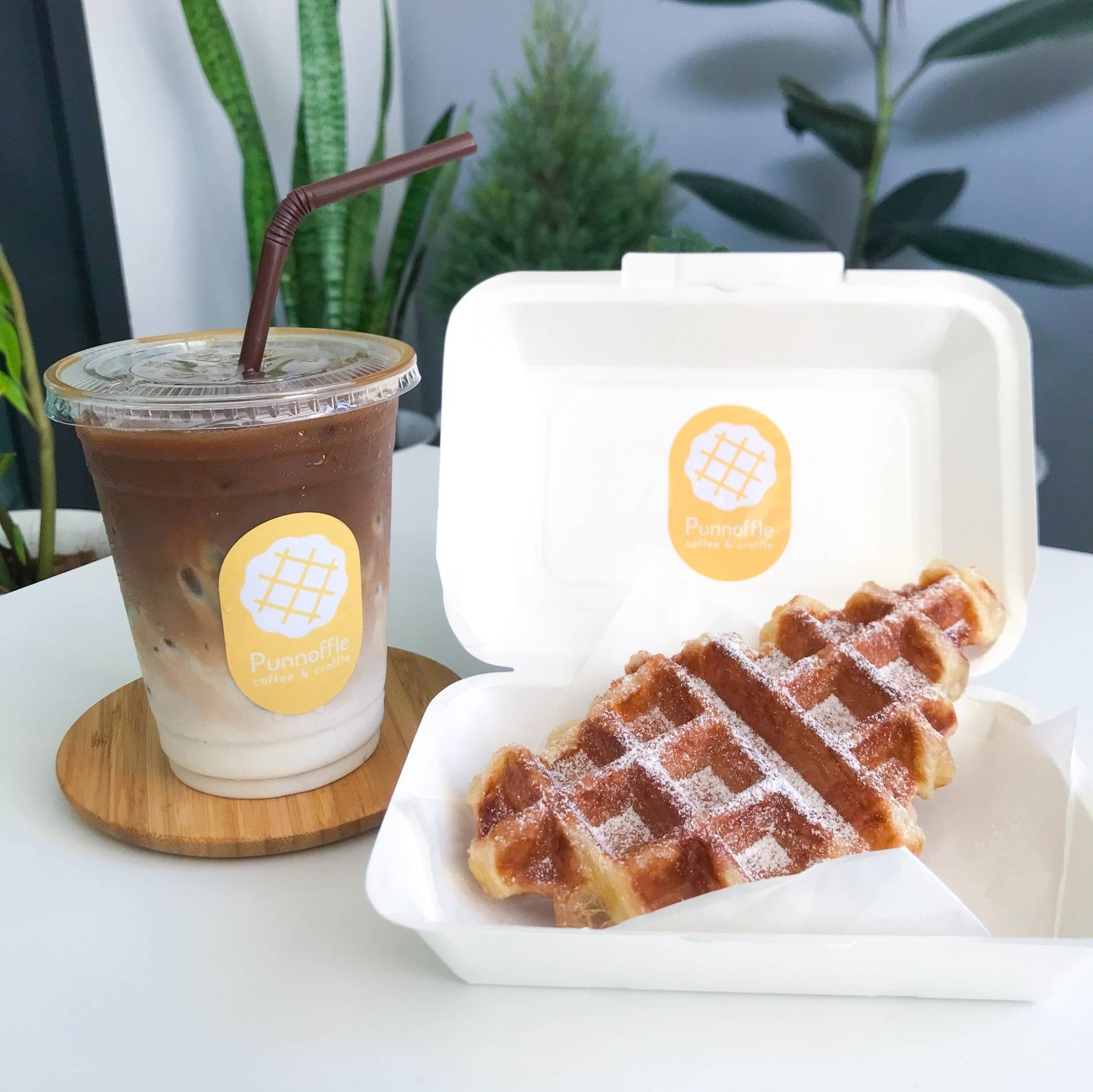 Duo set / Croffle Plain (L) จับคู่กับเครื่องดื่มใดก็ได้ • image ร้าน Routine coffee ‘n more Bangkaew