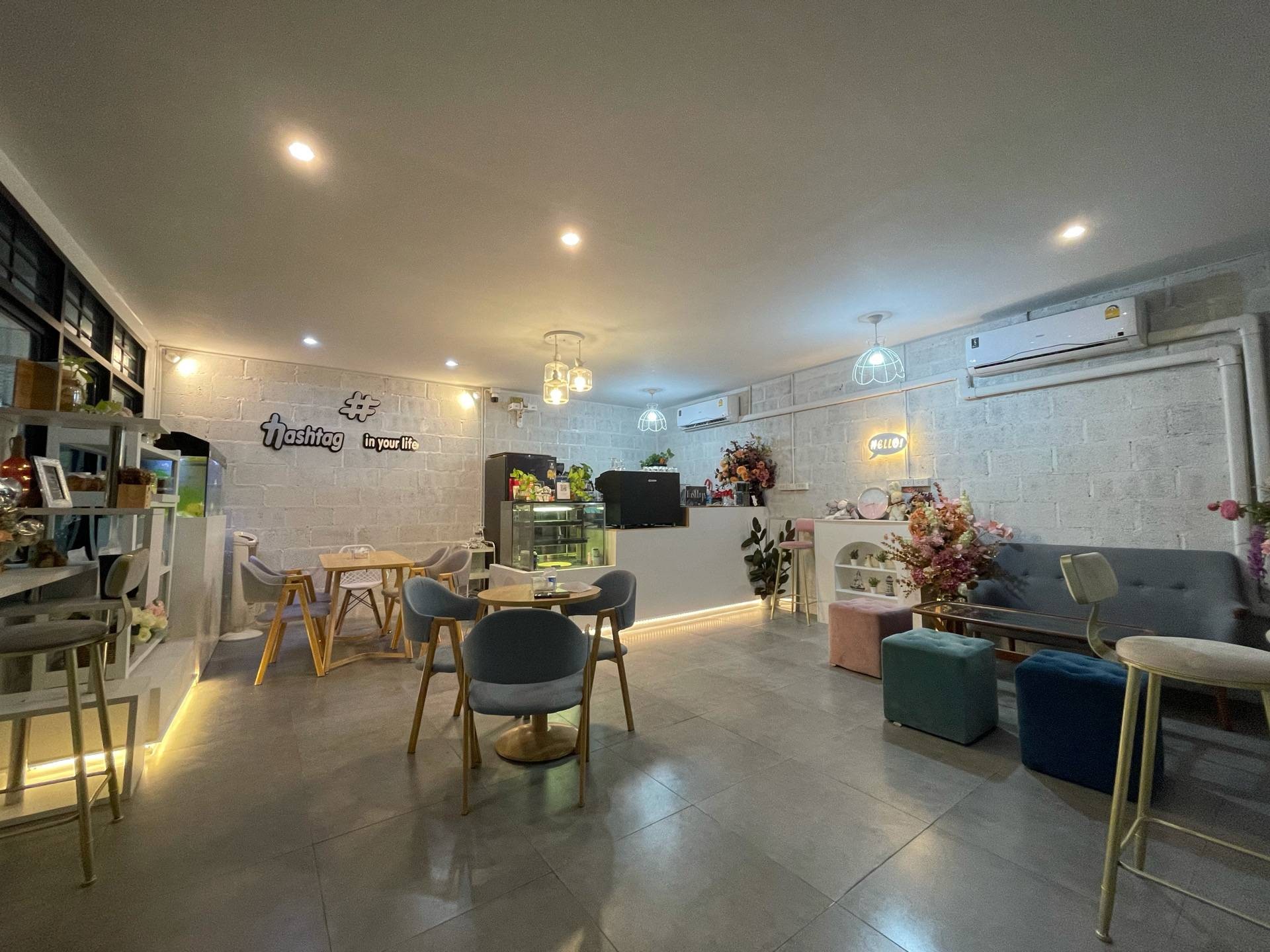 รีวิว Hashtags cafe - เครื่องดื่ม3แก้วฟรีเค็ก1ชิ้น