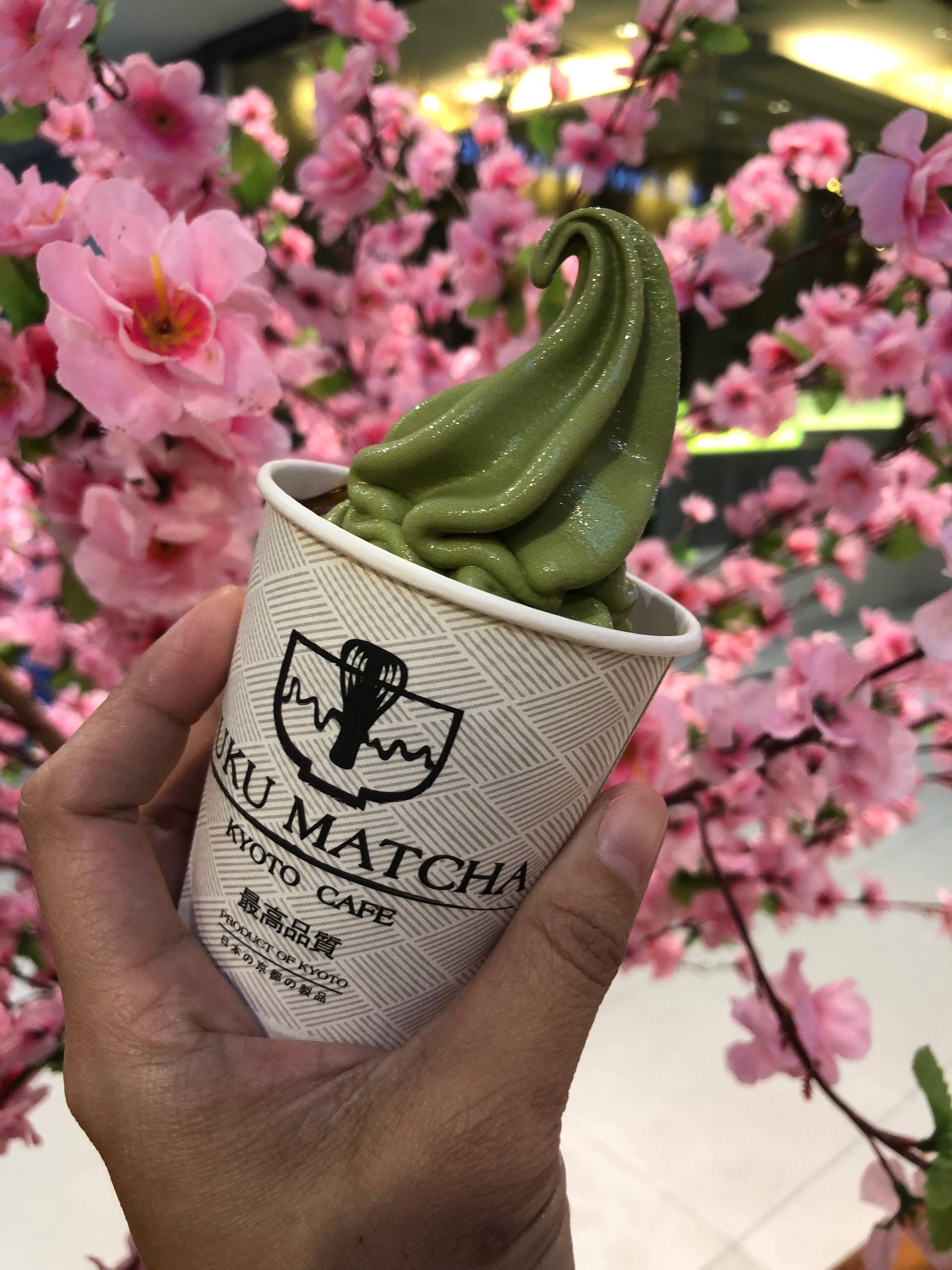 รีวิว Fuku Matcha Century อนุเสาวรีย์