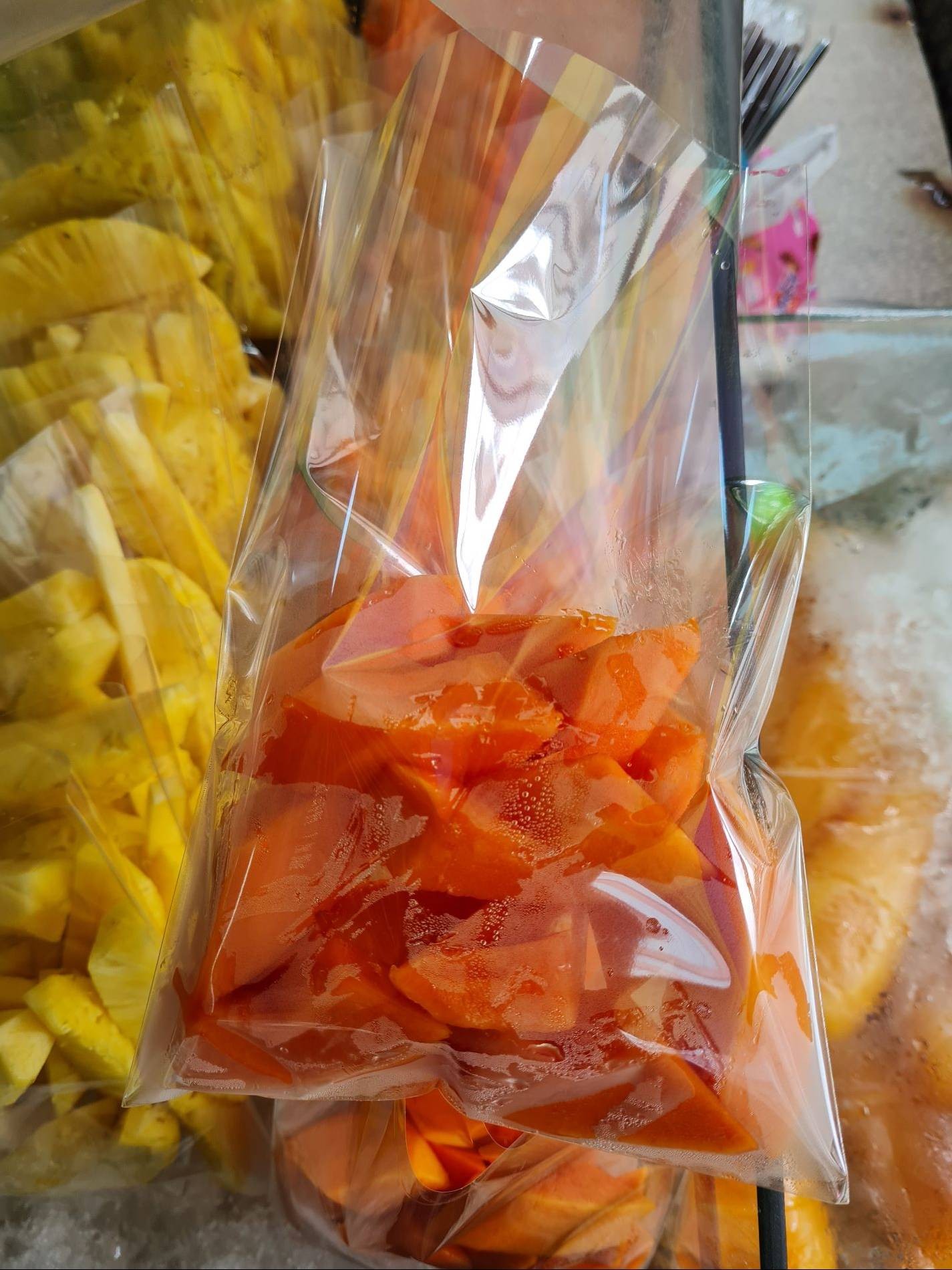 ร้าน Poompui Fruit | รีวิวร้านอาหาร - Wongnai