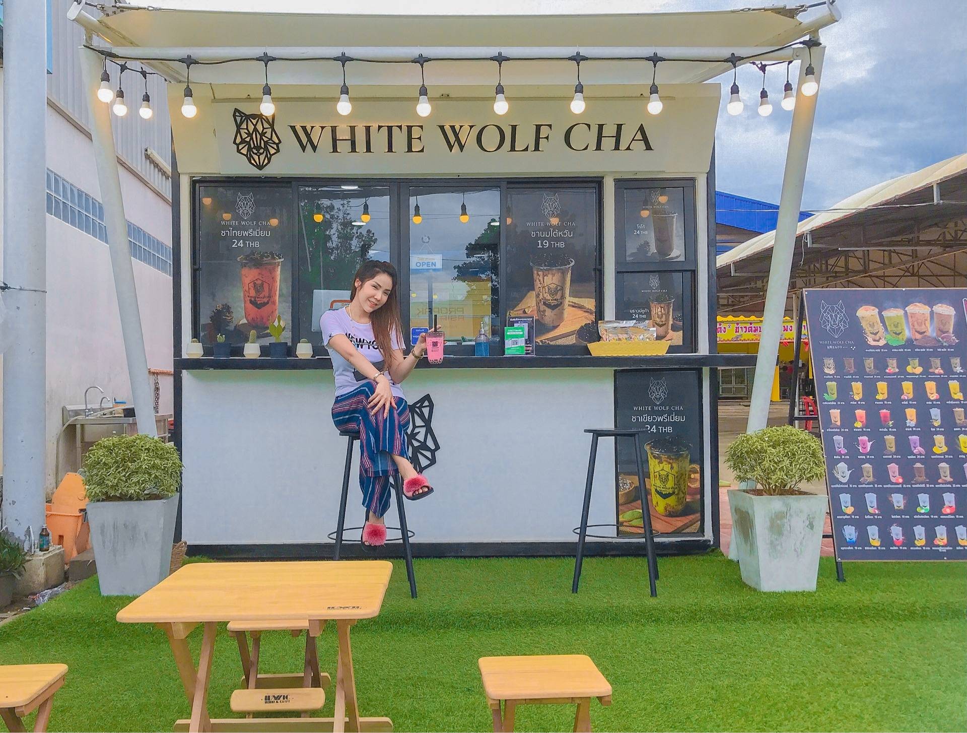 รีวิว ชานมไข่มุกWHITE WOLF CHA สินสาคร - ชอบไข่มุกมากค่ะ อร่อยมาก