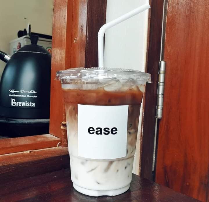 รูป ease coffee&croissanterie