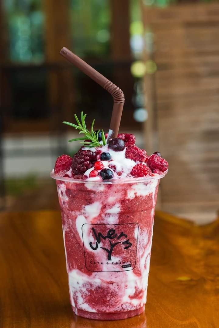 รีวิว Chern Cafe & Eatery - CHERN Cafe and Eatery - เชิญคาเฟ่แอนด์อีทเ ...