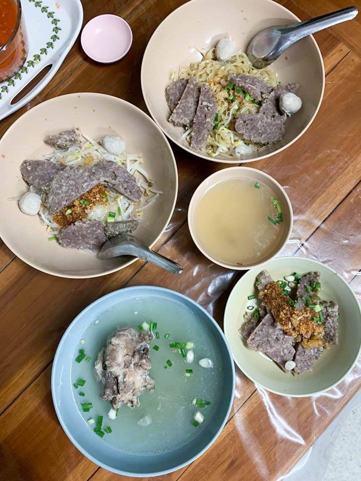 รีวิว ก๋วยเตี๋ยวเอ็นดวงจันทร์ - DuangJan Noodle - ร้านก๋วยเตี๋ยวเอ็นดวงจันทร์