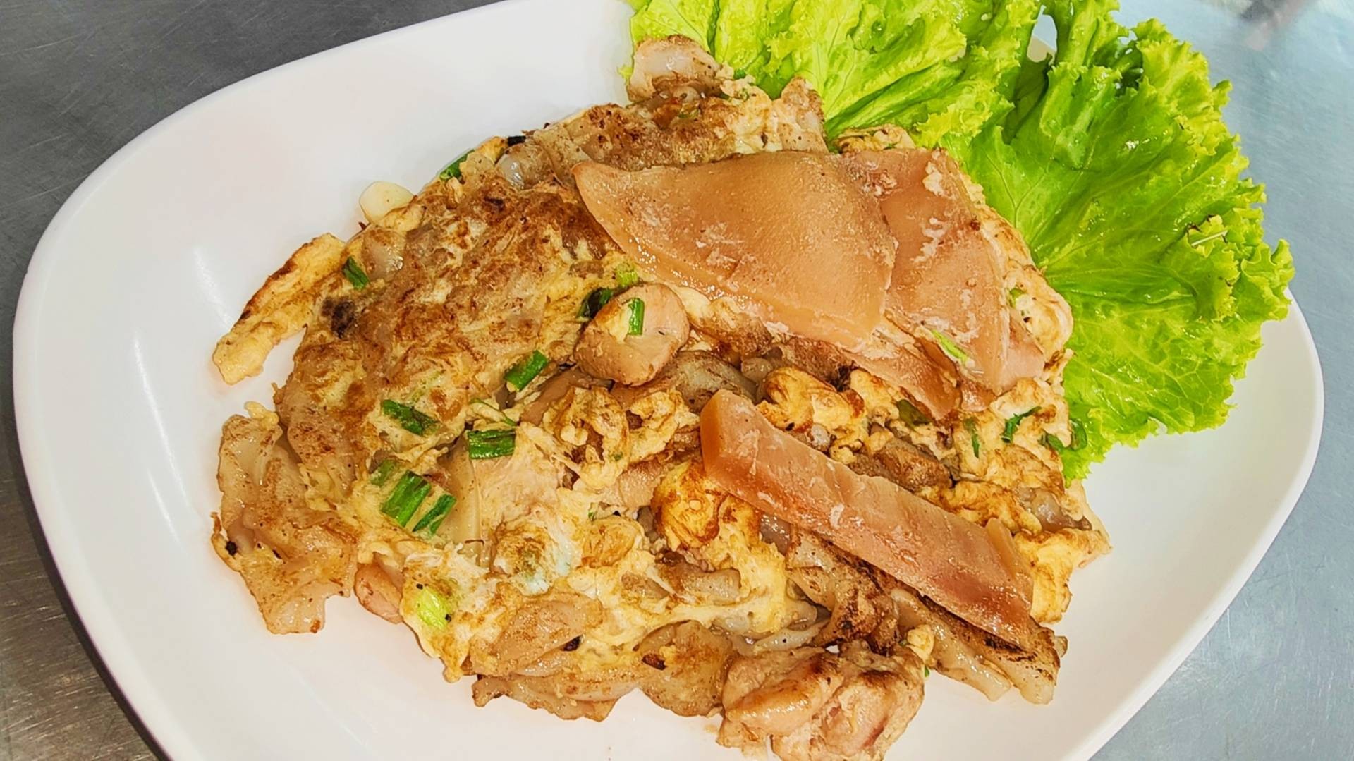 รูป ยินดี นู้ดเดิ้ล วรจักร - Wongnai