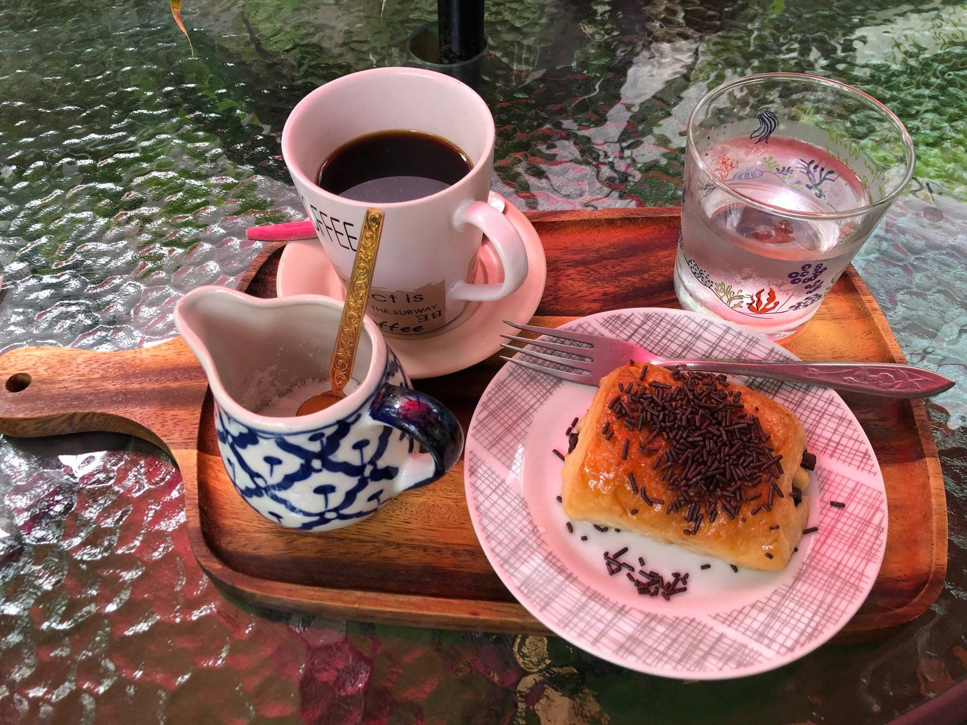 รีวิว Felix Bakery - มีขนมปัง และขนม เครื่องดื่มขายหลายอย่าง