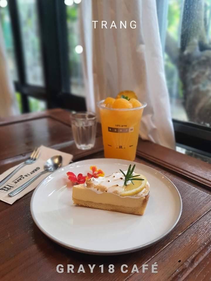 รีวิว GRAY 18 CAFE Traveller ตรงข้ามทางเข้าชินตา โรงเรียนพรศิริกุลเก่า - คาเฟ่ต้องมา • ตรัง
