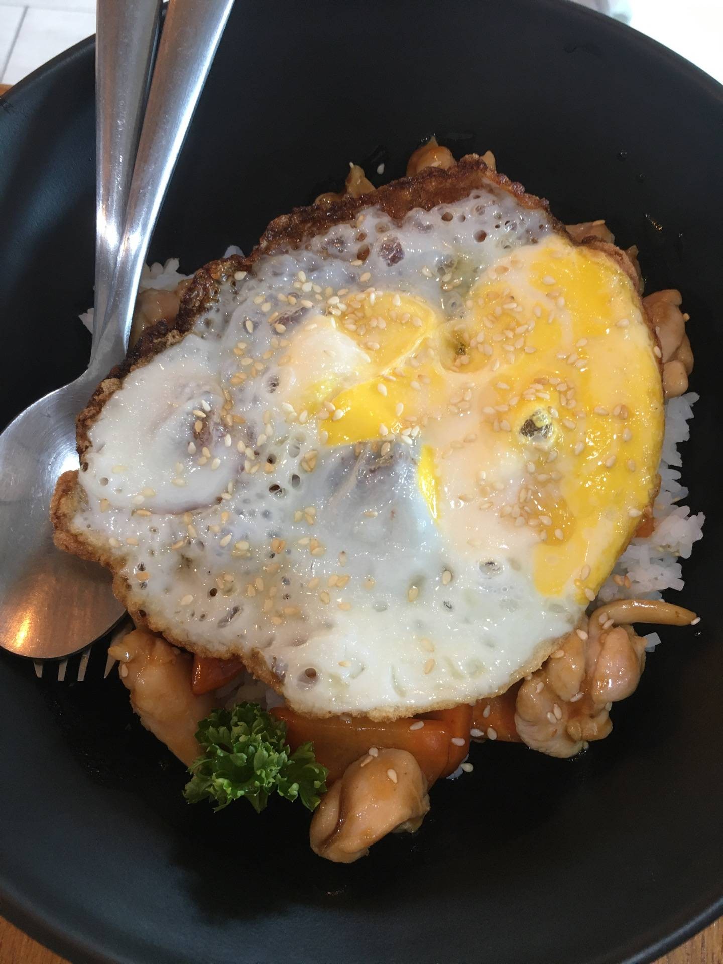 รีวิว Life House @TK Cafe - ร้านน่ารัก มีอาหารเครื่องดื่ม