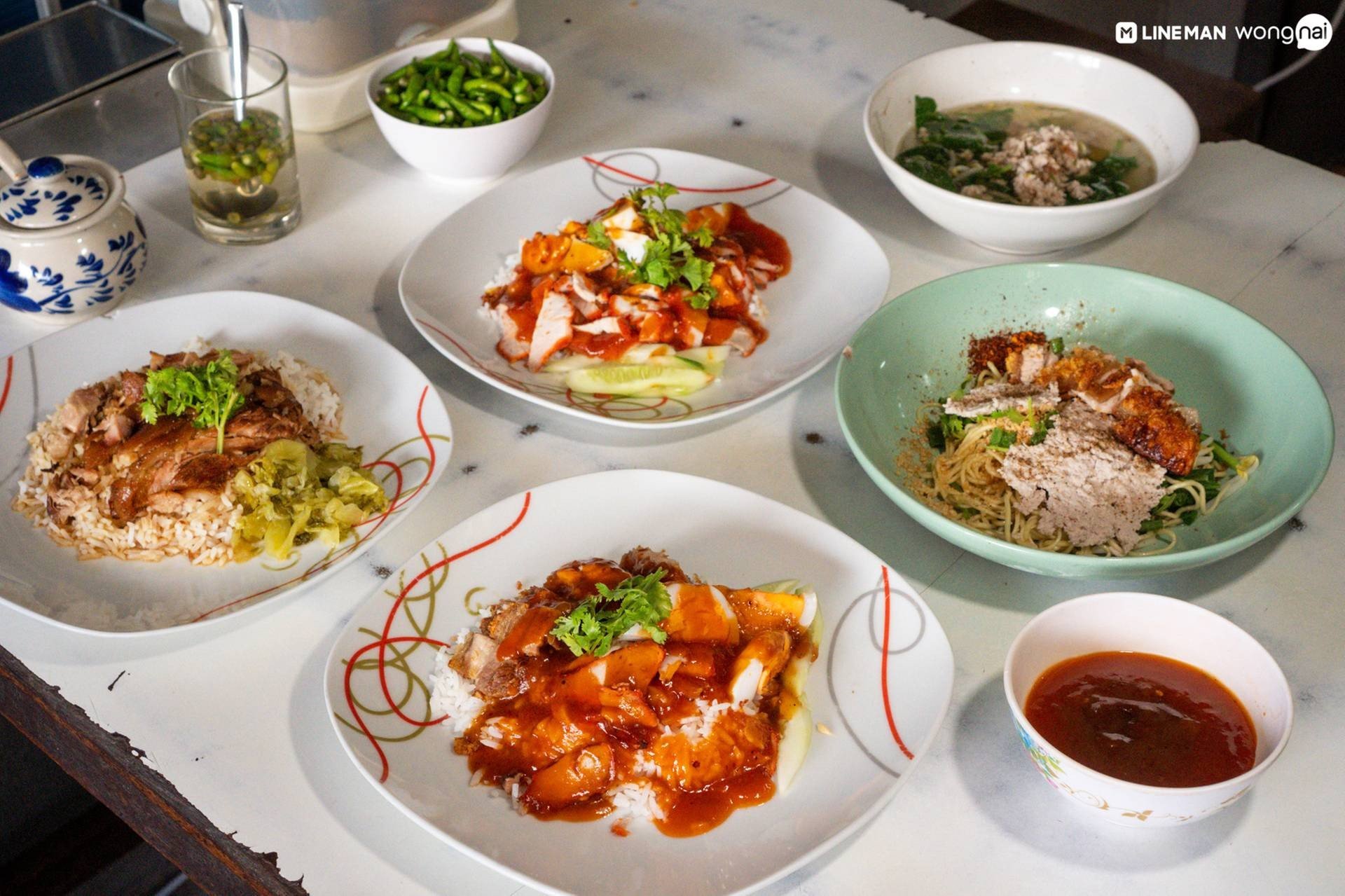 รูป ข้าวหมูแดงเรือเมล์