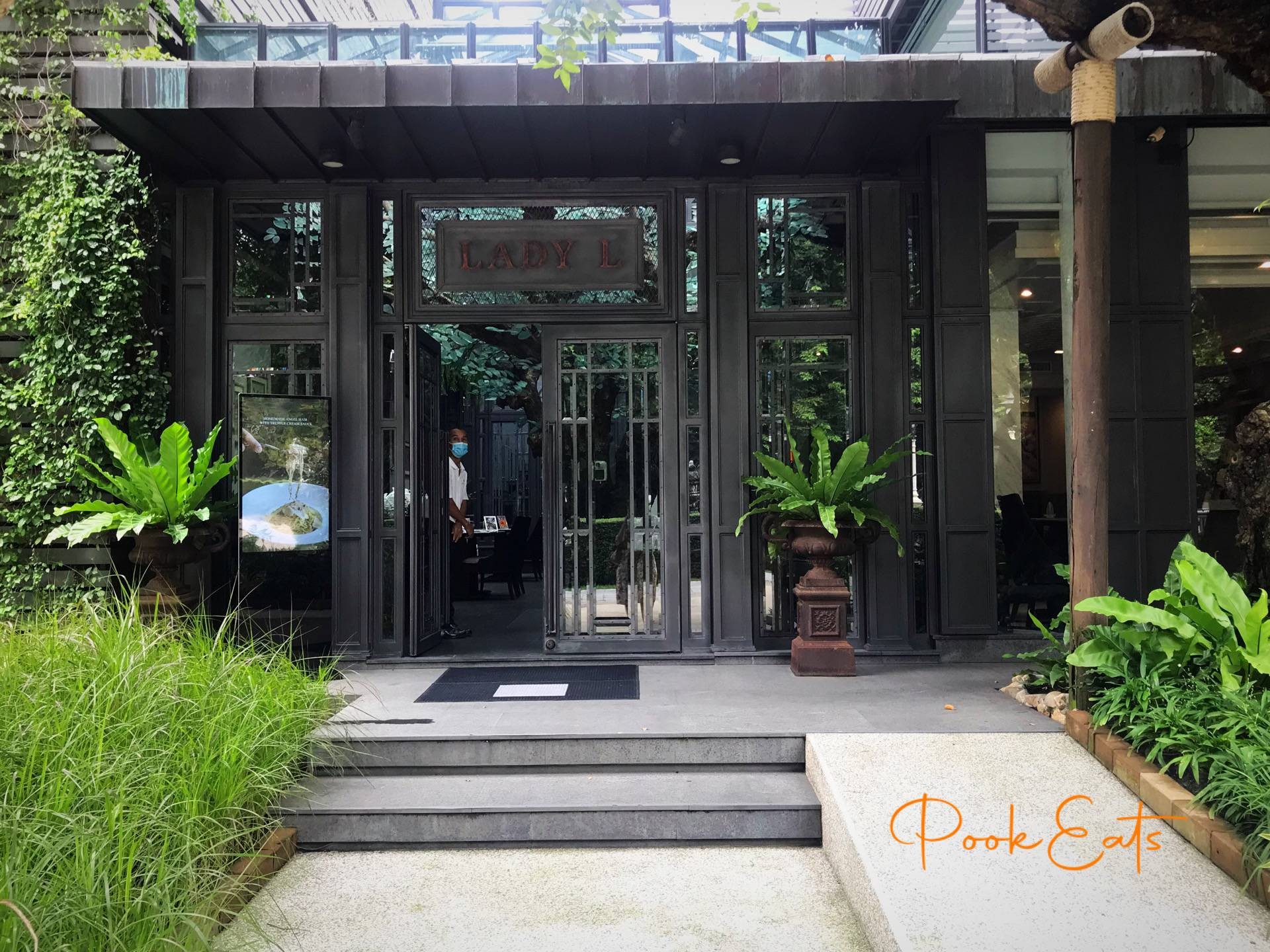 รูป Lady L Garden Bistro