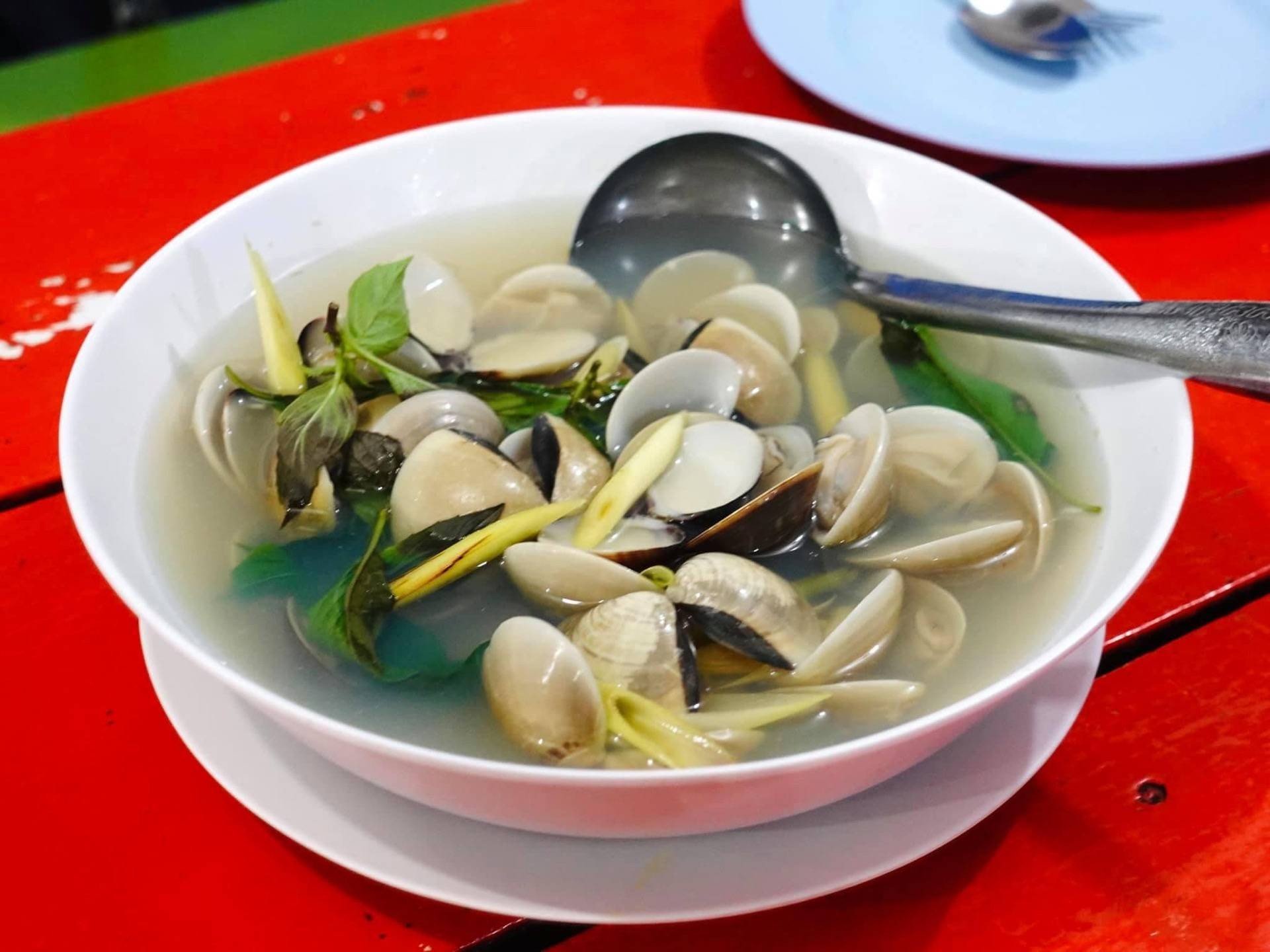 หอยตลับต้มตะไคร้ ร้าน แพครูวิทย์ สาขา 1