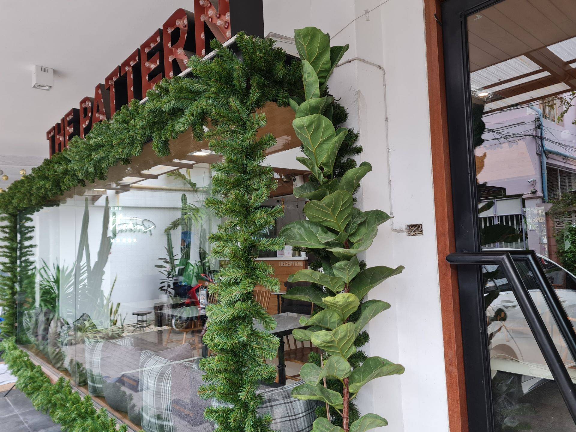 รีวิว The Pattern Café - minimal cafeธนบุรี