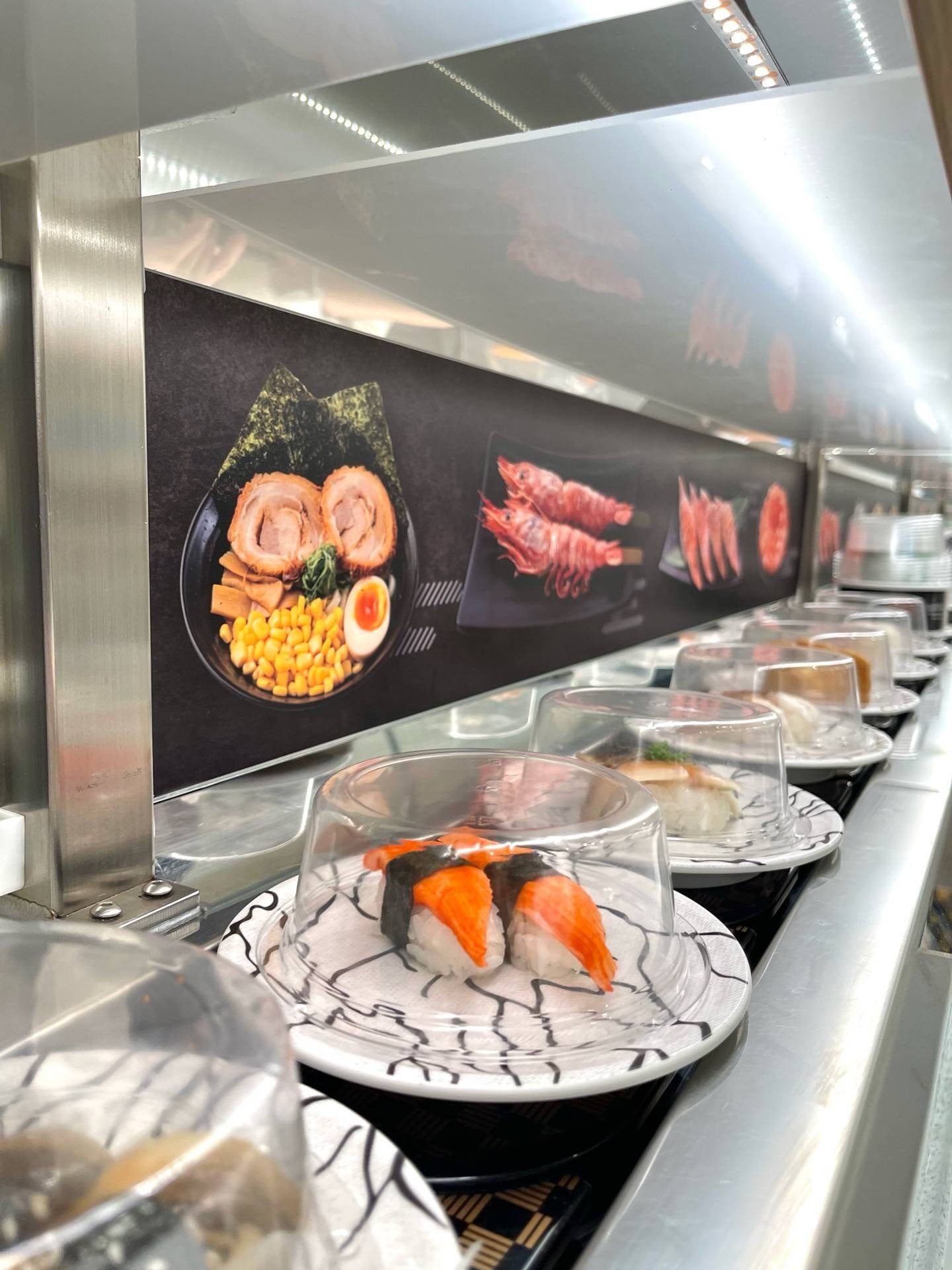 รีวิว SUSHi PLUS (ซูชิ พลัส) เมกา บางนา - มาทานซูชิสายพาน น่ารักๆที่ ...