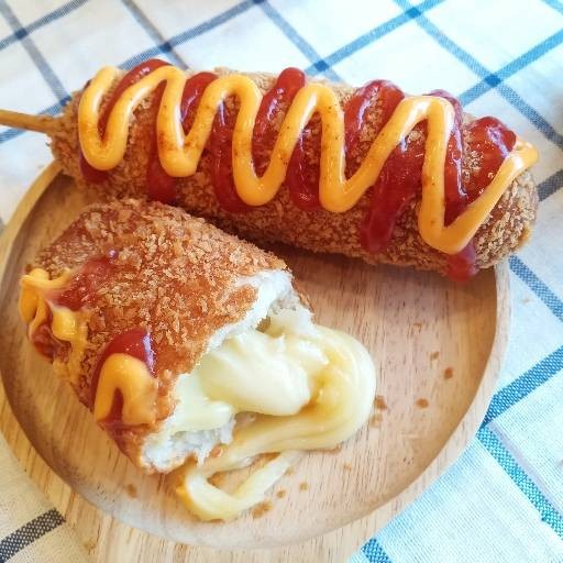 ร้าน Bomber dog ซอยรัชดาภิเษก 32 | รีวิวร้านอาหาร