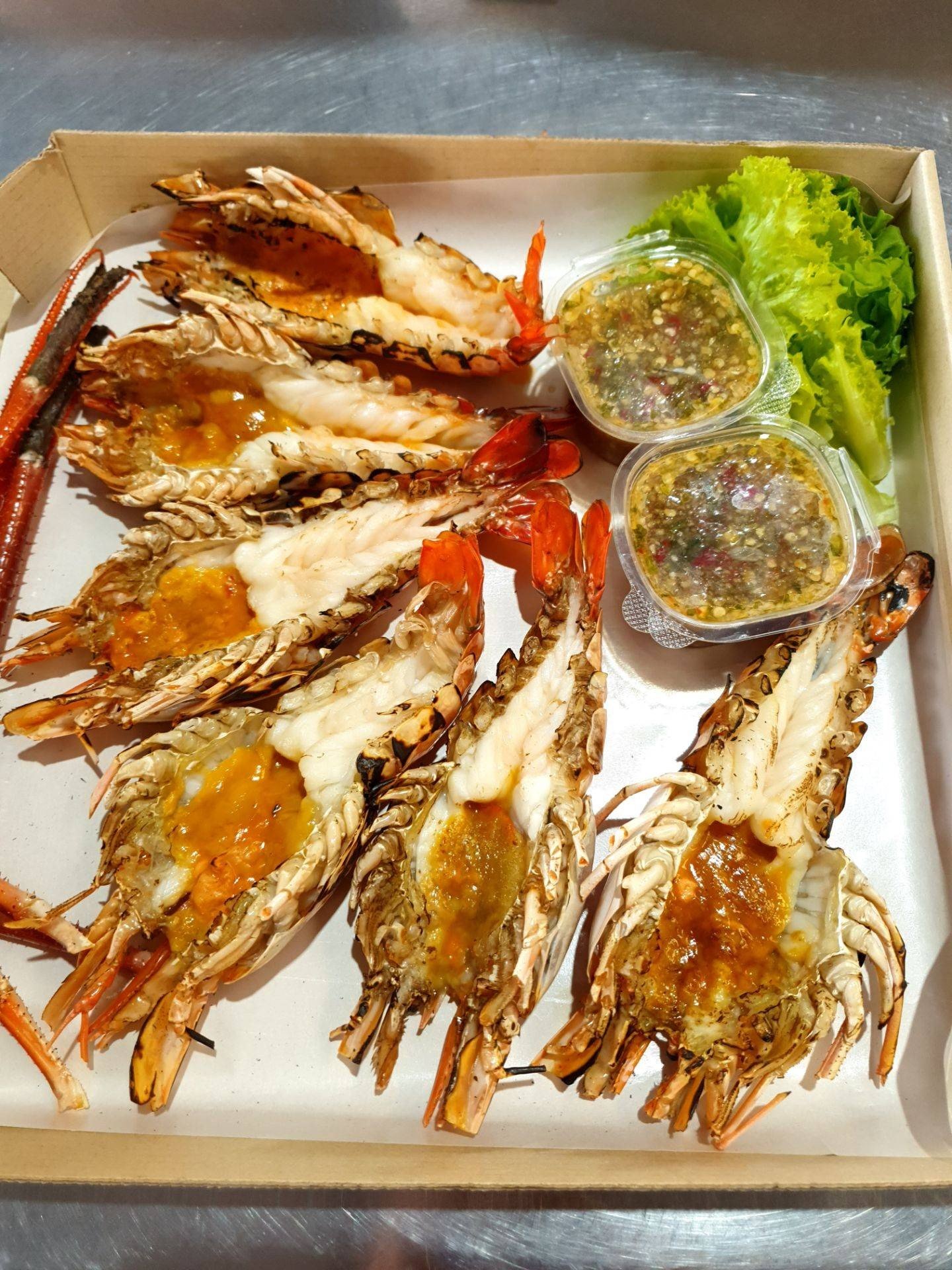 รีวิว Angry Beef เดอะโฟร์ท พุทธมณฑลสาย 4 - กุ้งเบิร์นไฟ ผ่าให้ทานสะดวก ...