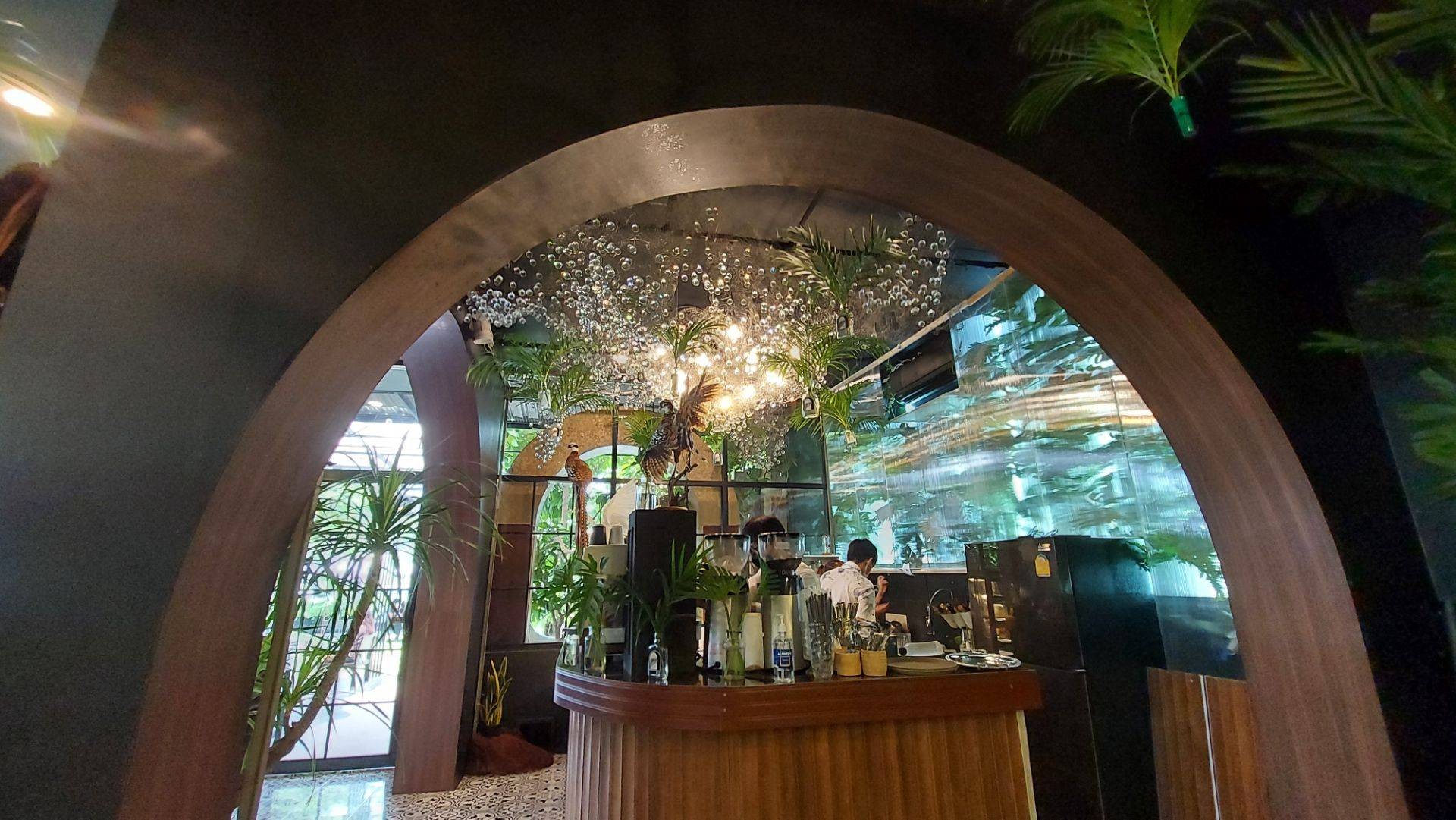 รีวิว Posh Cottage Cafe & Restaurant - สวนสวย อาหารดี กาแฟร้อนยังไม่ใช่ ...