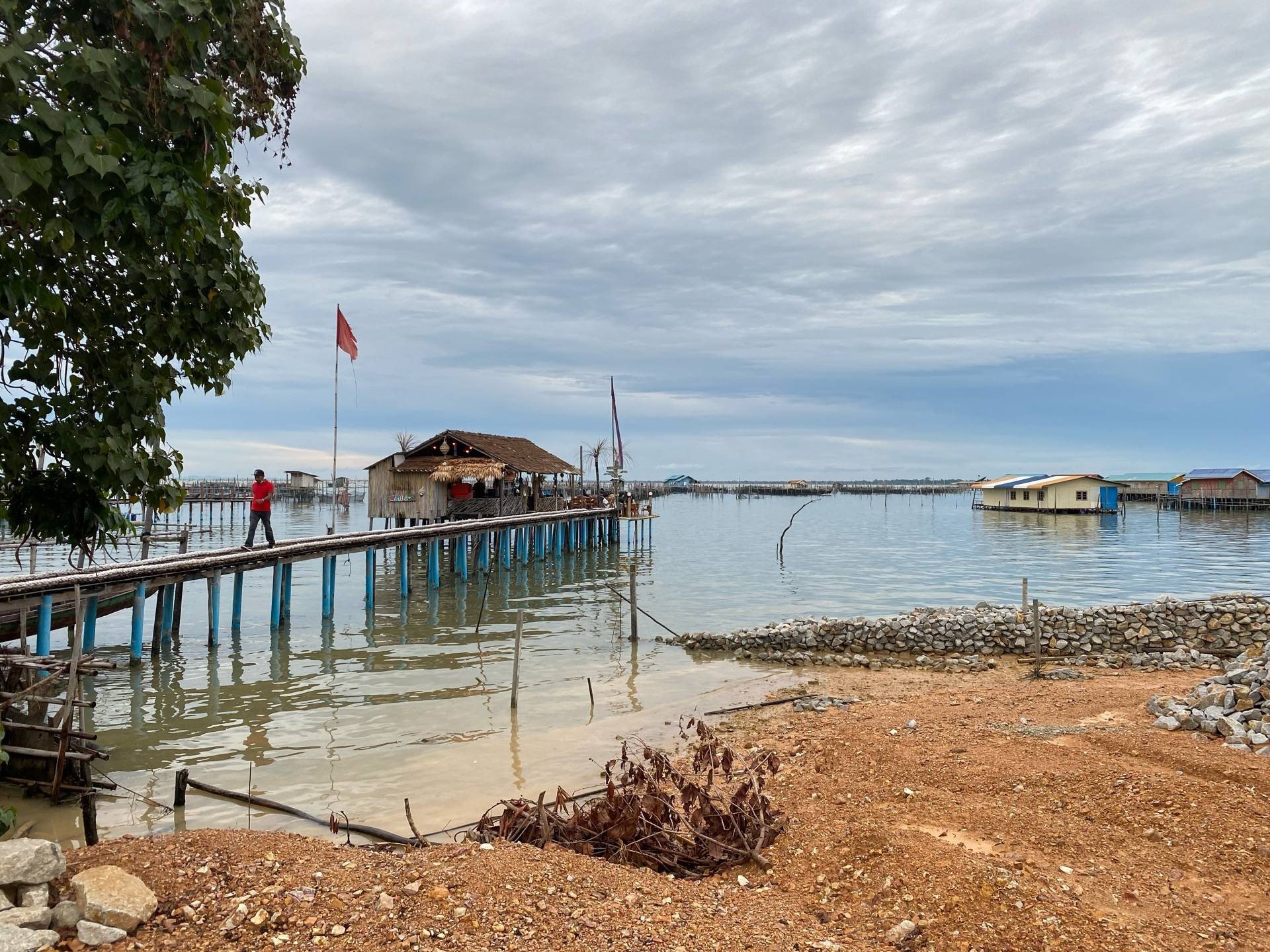 รีวิว ชิลล์ บาร์ @เกาะยอ - นั่งชิวๆ อากาศดี ริมทะเล