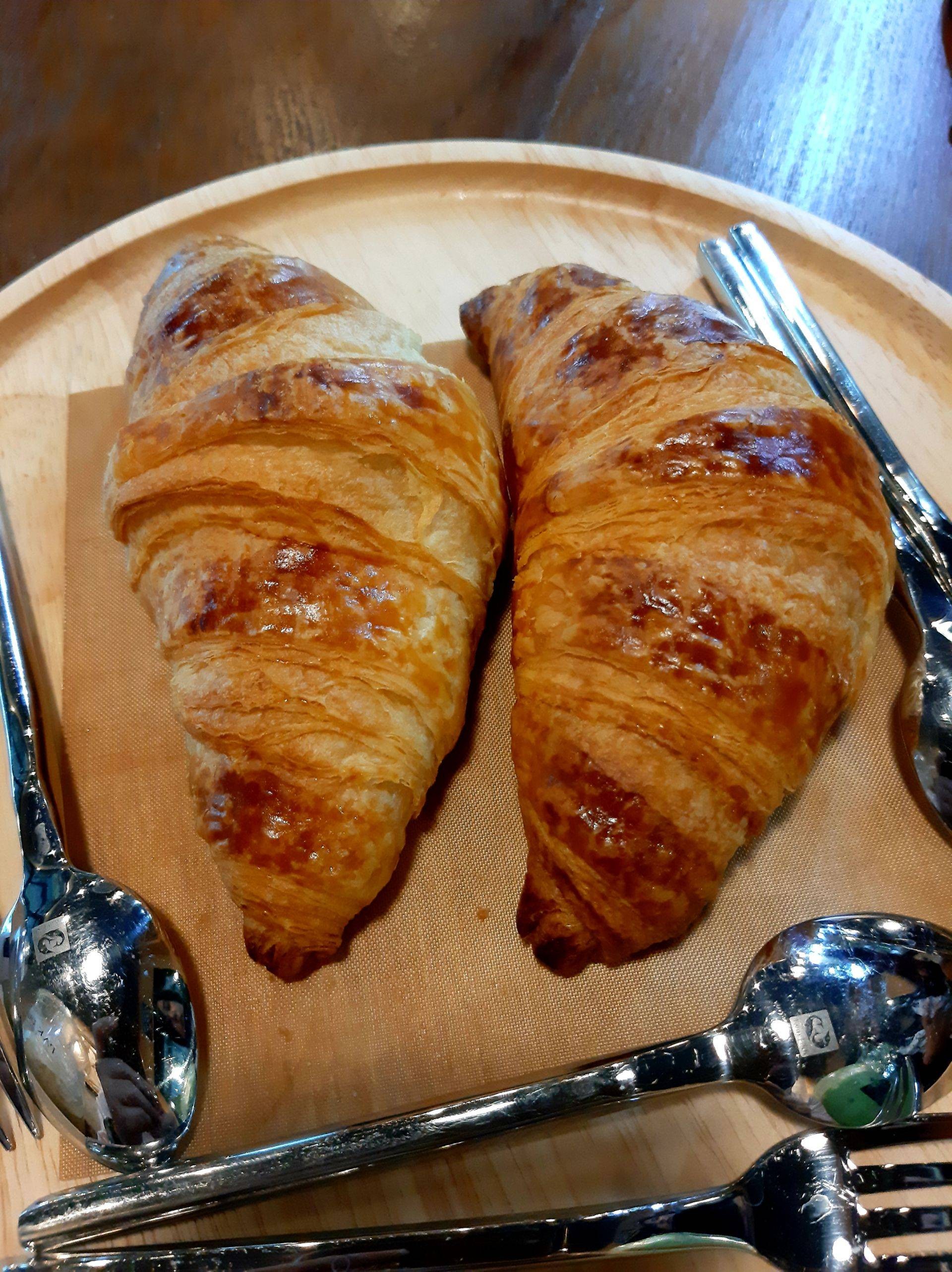 รีวิว Pak Dee Cafe coffee & bakery - คาเฟ่จุดพักก่อนเข้าตลาดน้ำวัดตะเคียน