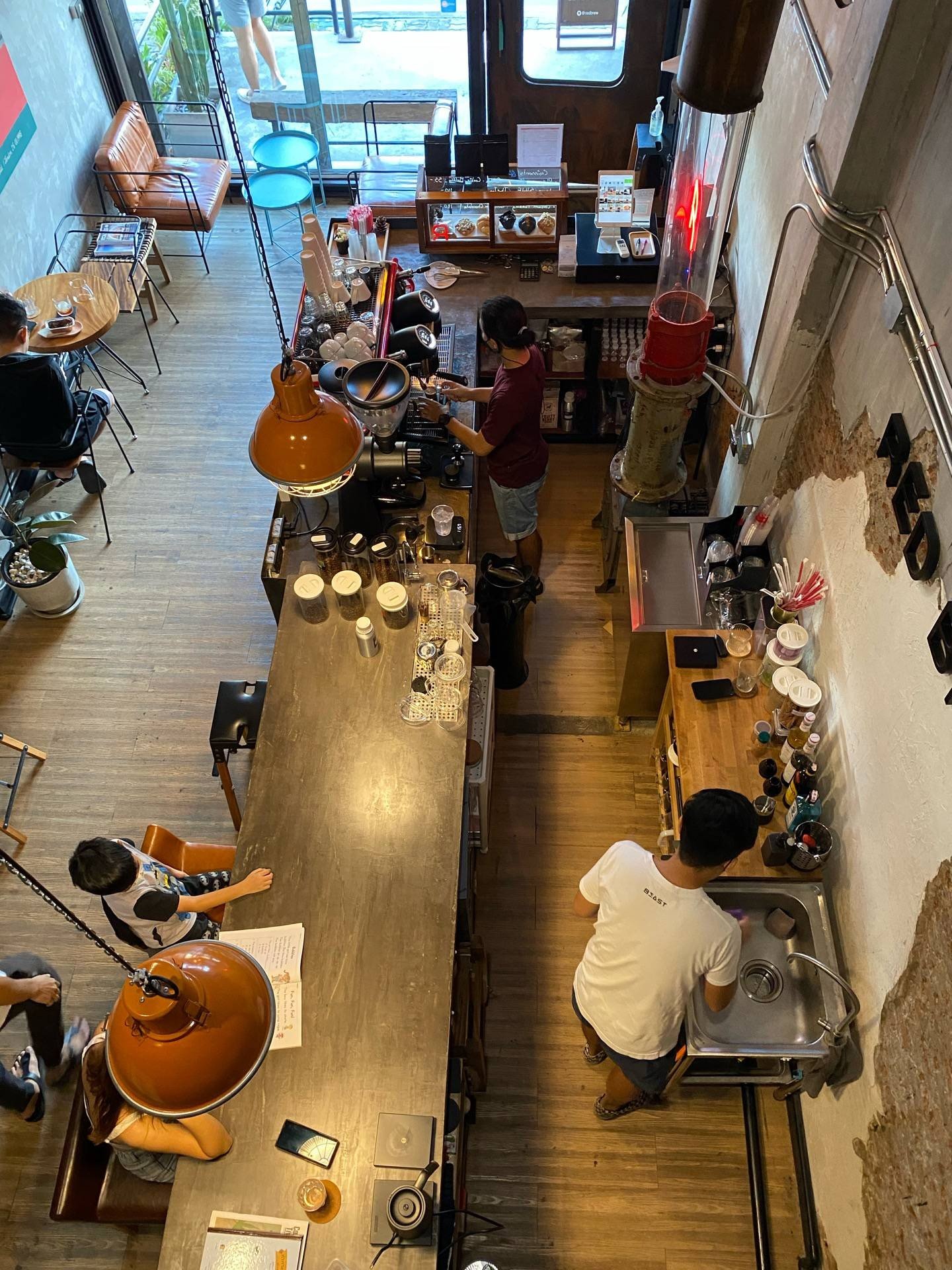 รีวิว Red Brew แบริ่ง - กาแฟดีๆ มีเมล็ดให้เลือก ย่านแบริ่ง - Wongnai