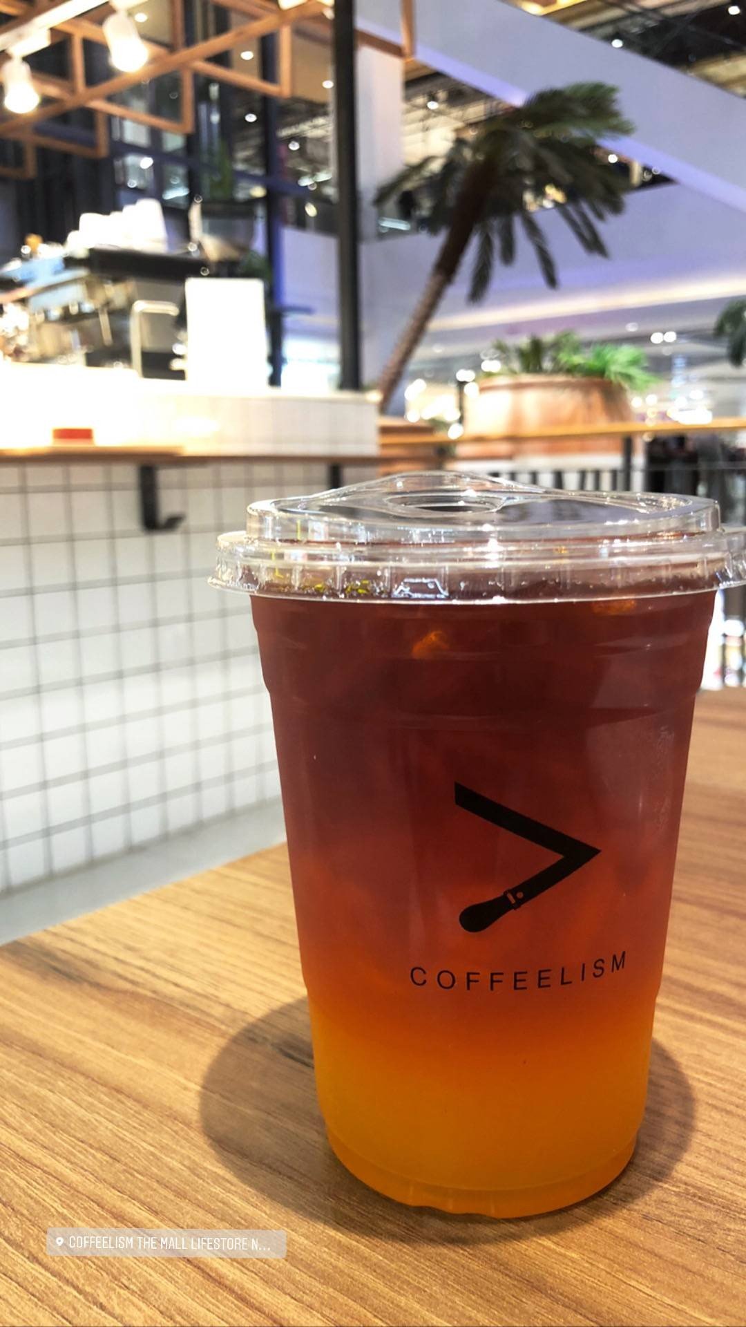 รีวิว Coffeelism ตลาดรวมทรัพย์ อโศก - ร้านชื่อดังในมุม อยู่ที่มุมเล็กๆ ...