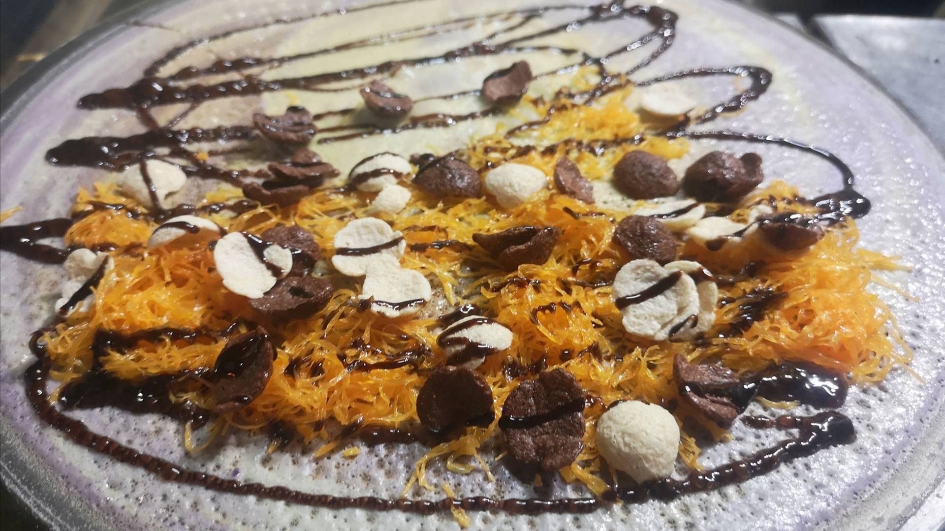 [รีวิว] ร้าน เครปไส้แตก by Moodang ตรงข้ามเทศบาลกุดเรือคำ | เมนูแนะนำ ...