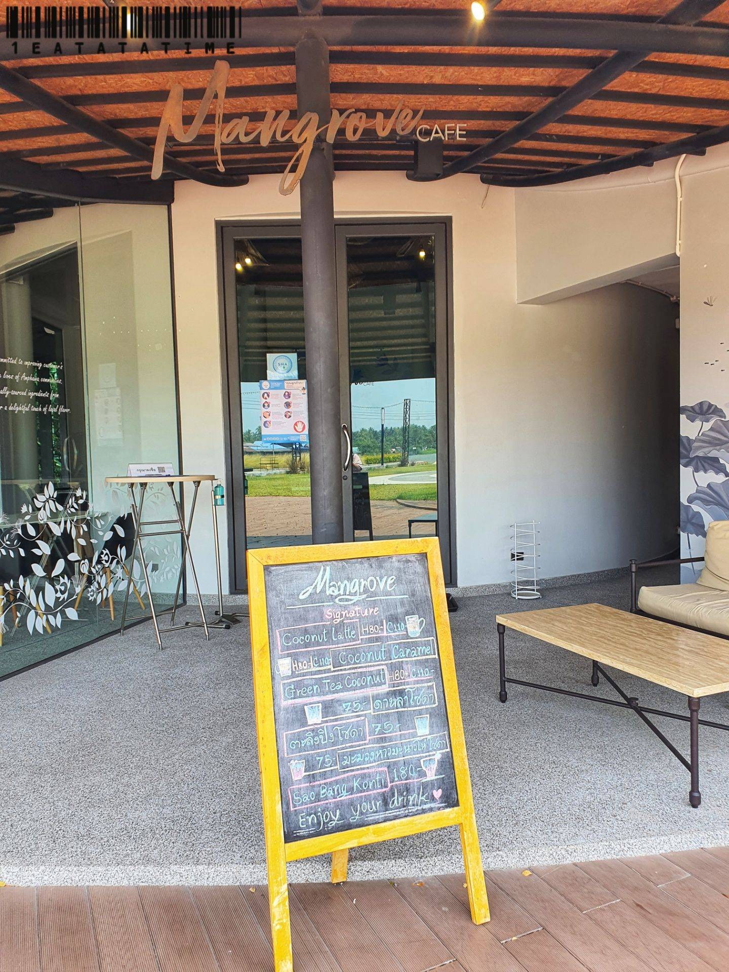 รีวิว Mangrove Cafe - คาเฟ่ในโรงแรมริมน้ำ