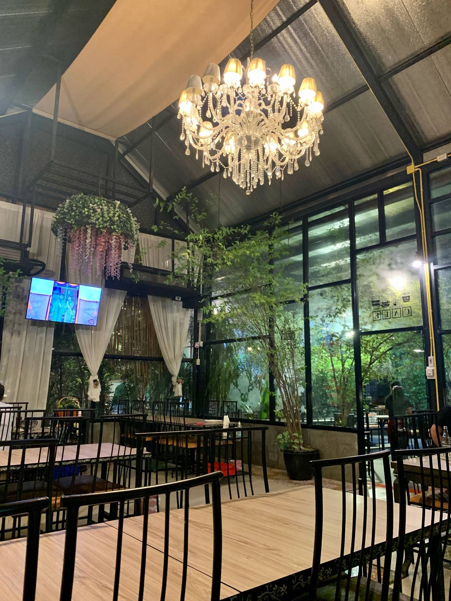 รูป Aris Cafe' & restaurant พุทธมณฑลสาย5