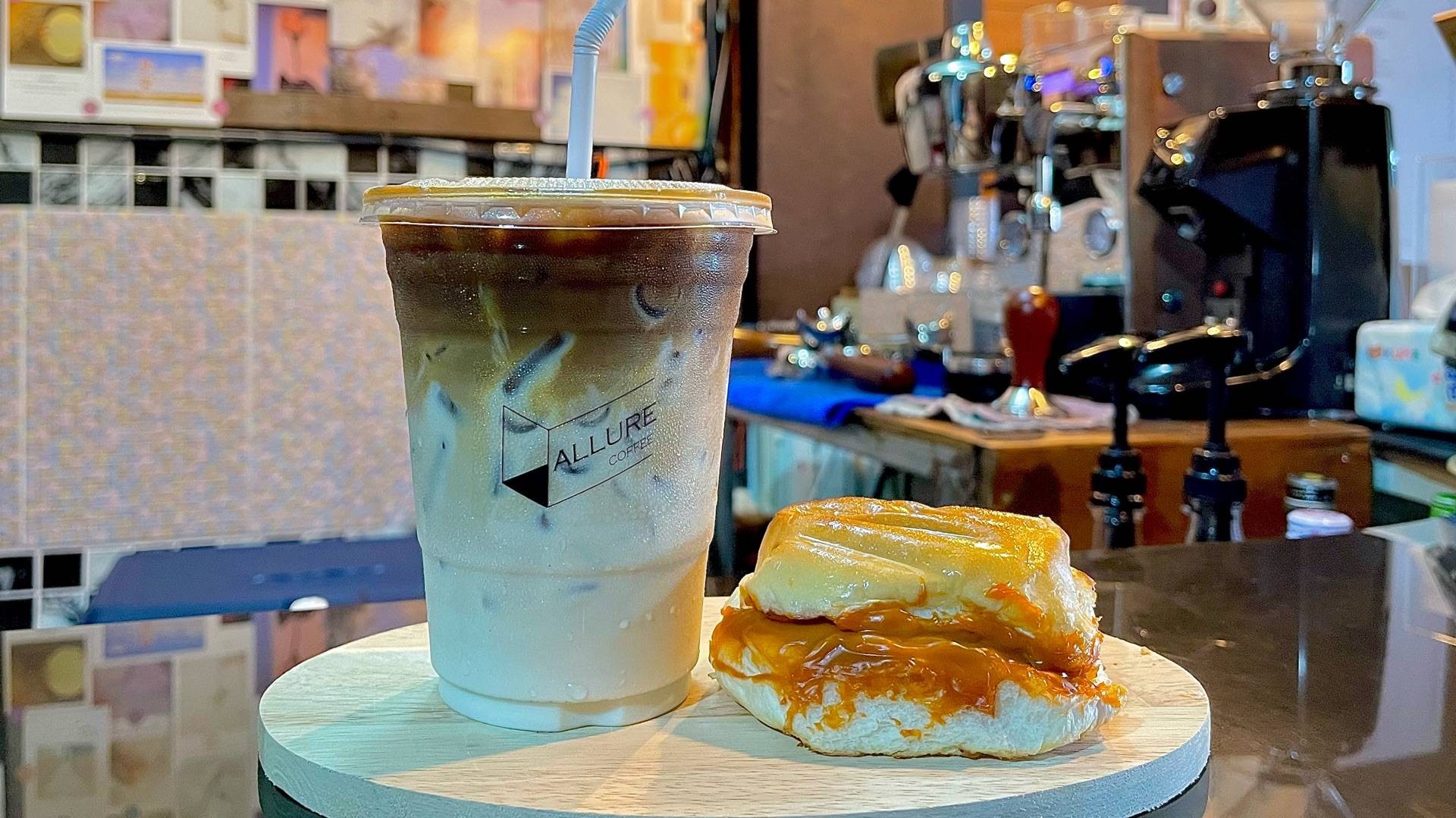 [รีวิว] ร้าน Allure coffee ออลัวคอฟฟี่ | เมนูแนะนำ รูปภาพ ราคา