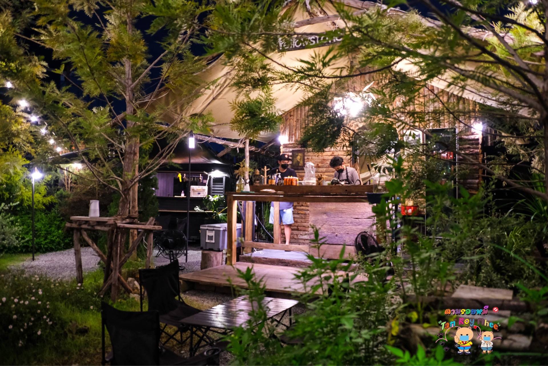 รีวิว Yellow Stone Bar & Grill - คาเฟ่แคมป์ปิ้งลับใจกลางบางแสน