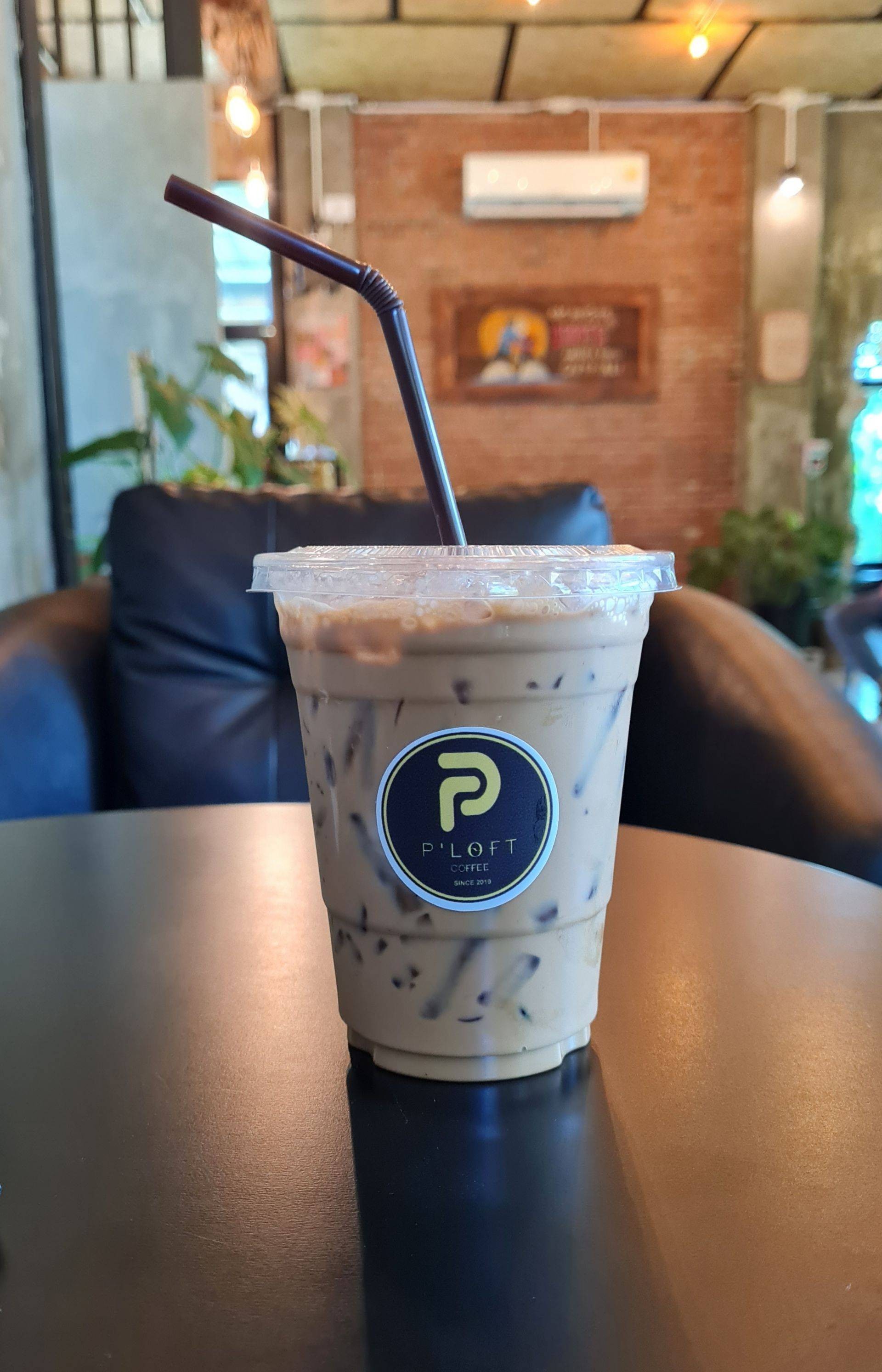 รีวิว P’ LOFT Coffee - ร้านดี กาแฟอร่อย