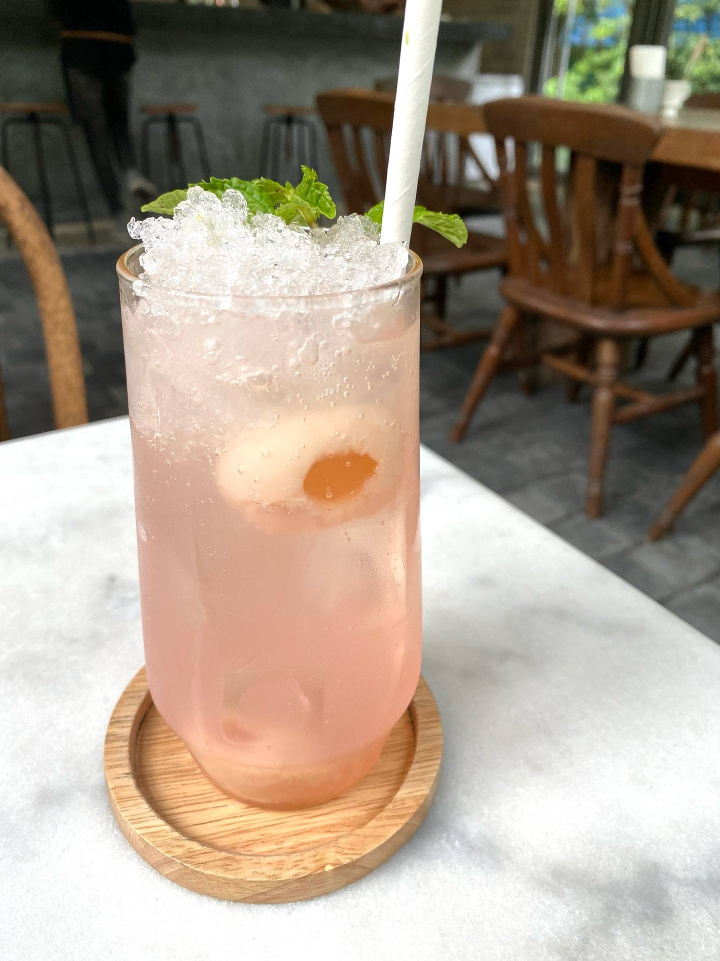 Rose Lychee Soda ร้าน Daydream Believer