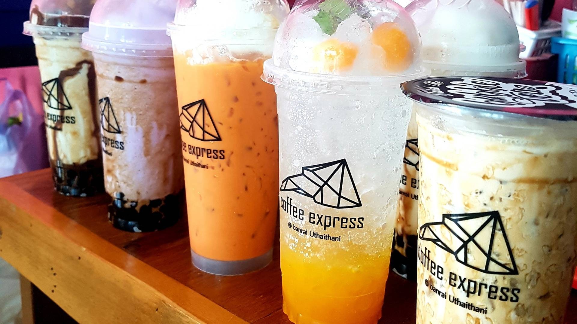 Coffee express นครปฐม - สั่งอาหารเดลิเวอรี | Wongnai x LINE MAN
