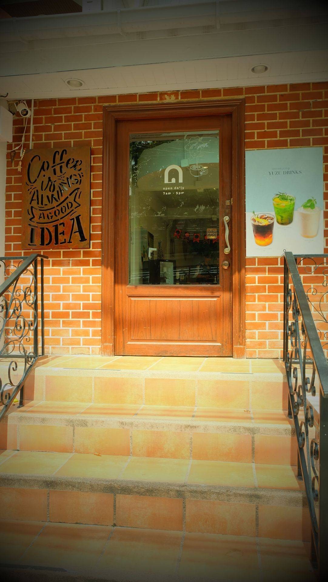 รีวิว Den Cafe Premium Blend Coffee - - รักเลยร้านนี้