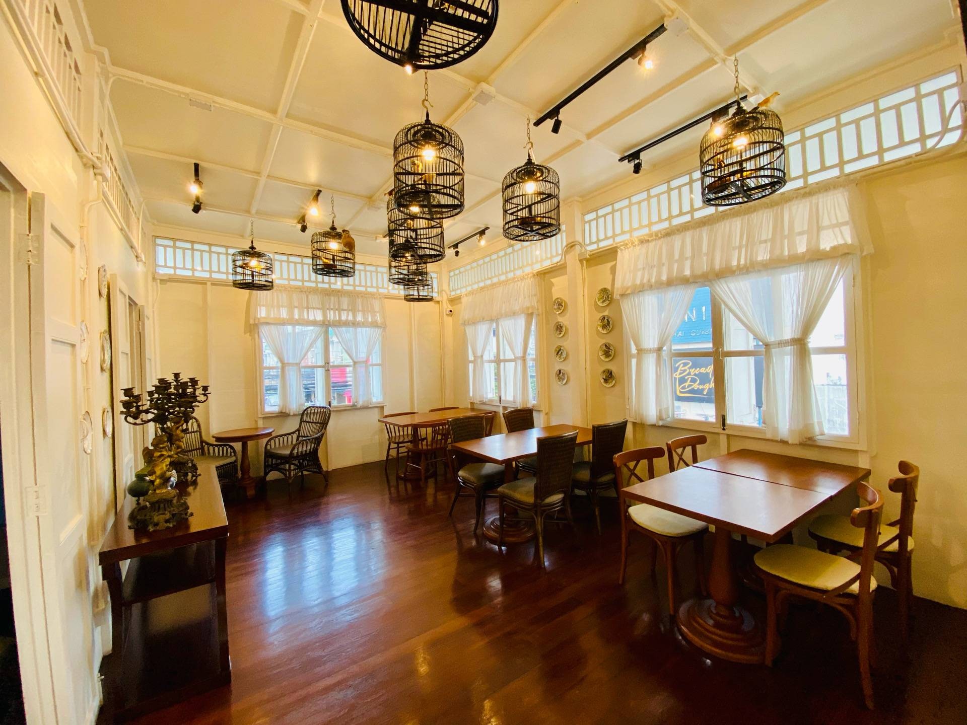 รูป Vanida Bangkok ถนนจันทน์