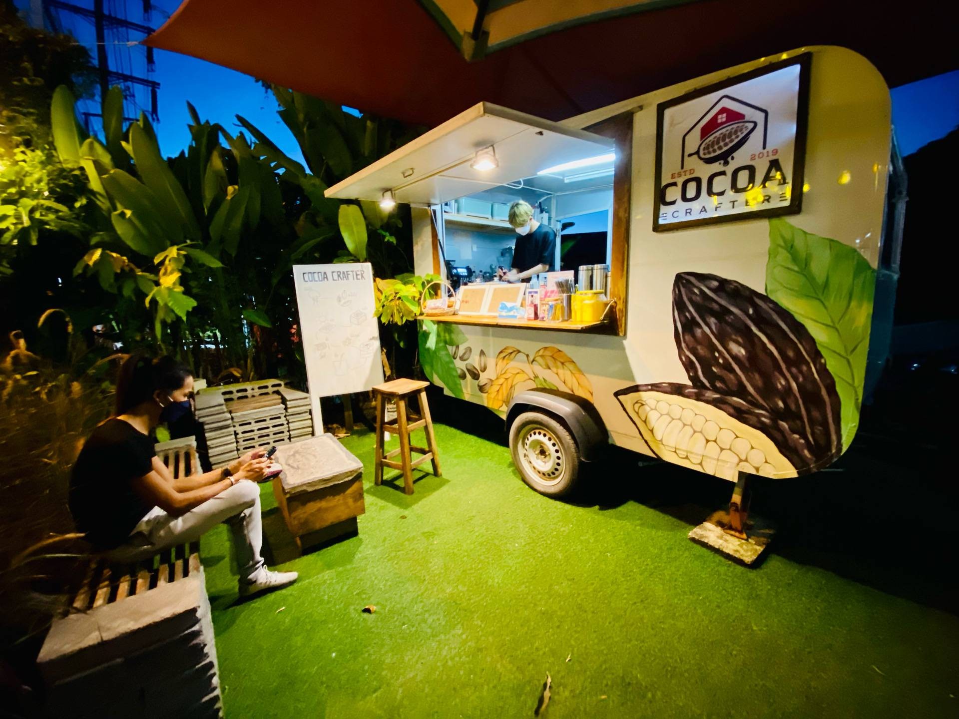 รีวิว COCOA CRAFTER หลัง ม.เกษตร ศรีราชา - สายโกโก้ห้ามพลาดเลยล่ะร้าน ...