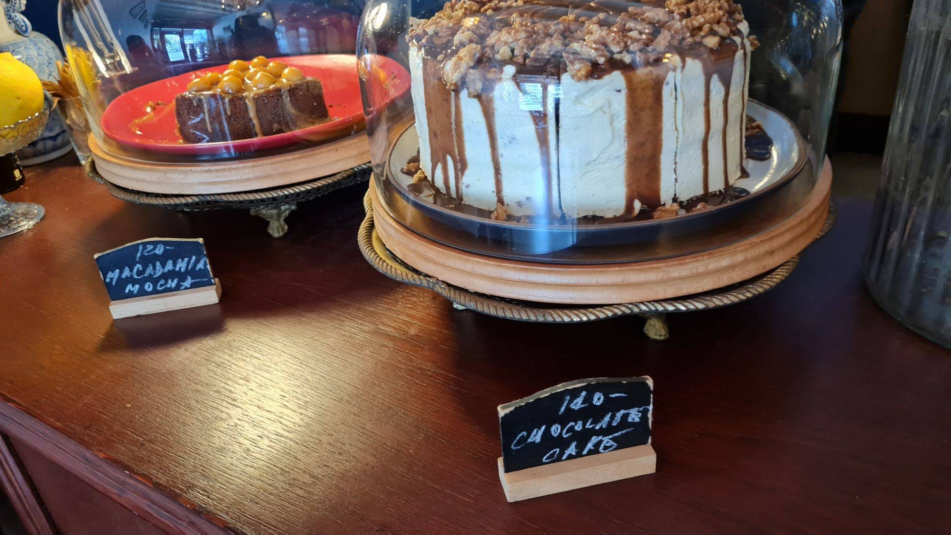 รูป Hummingbird cafe