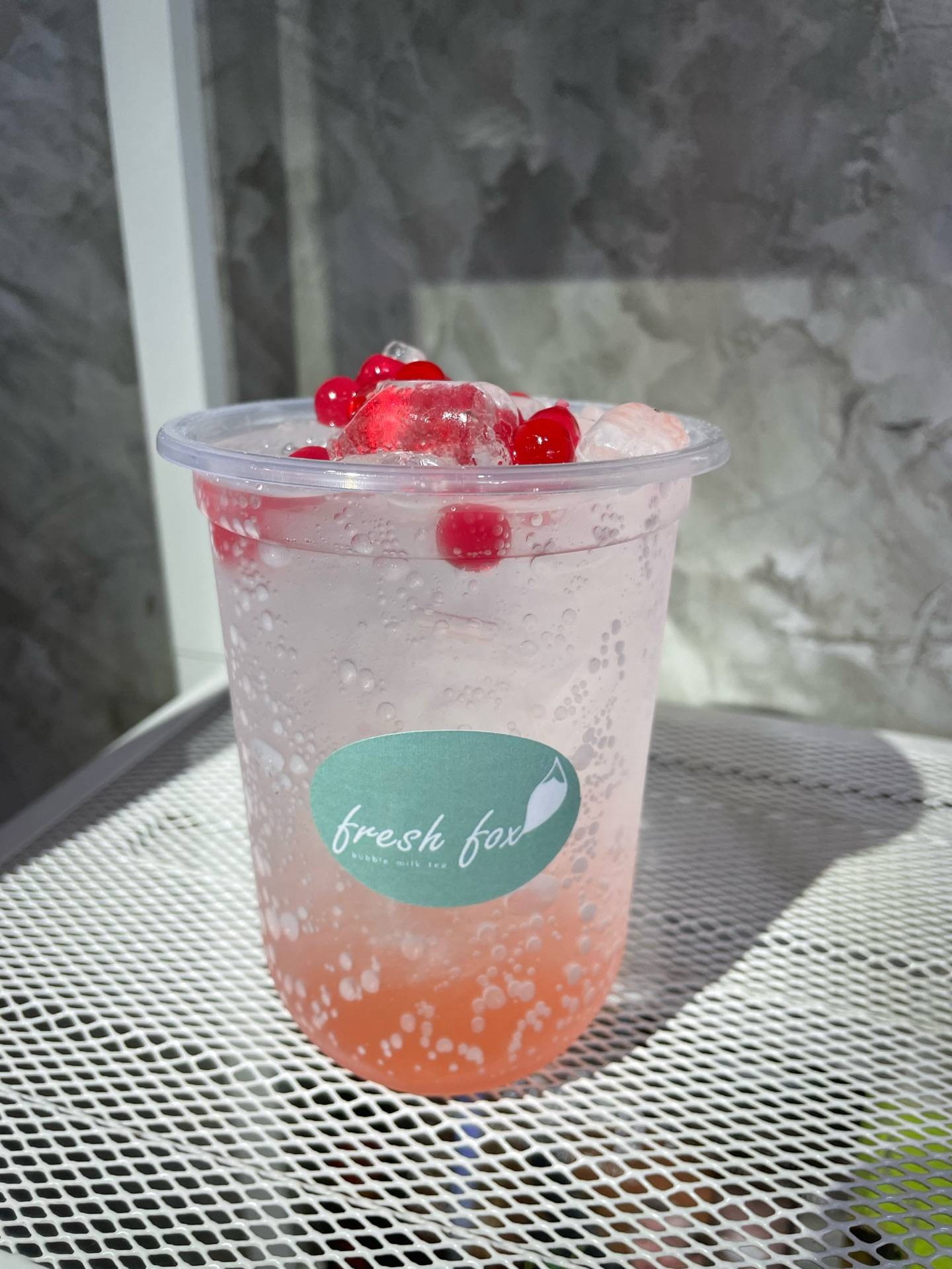 รีวิว Fresh Fox ชานมไข่มุก สาขาเทียนทะเล ซอย7 เทียนทะเล ซอย7 - โซดา ก็มีนะ