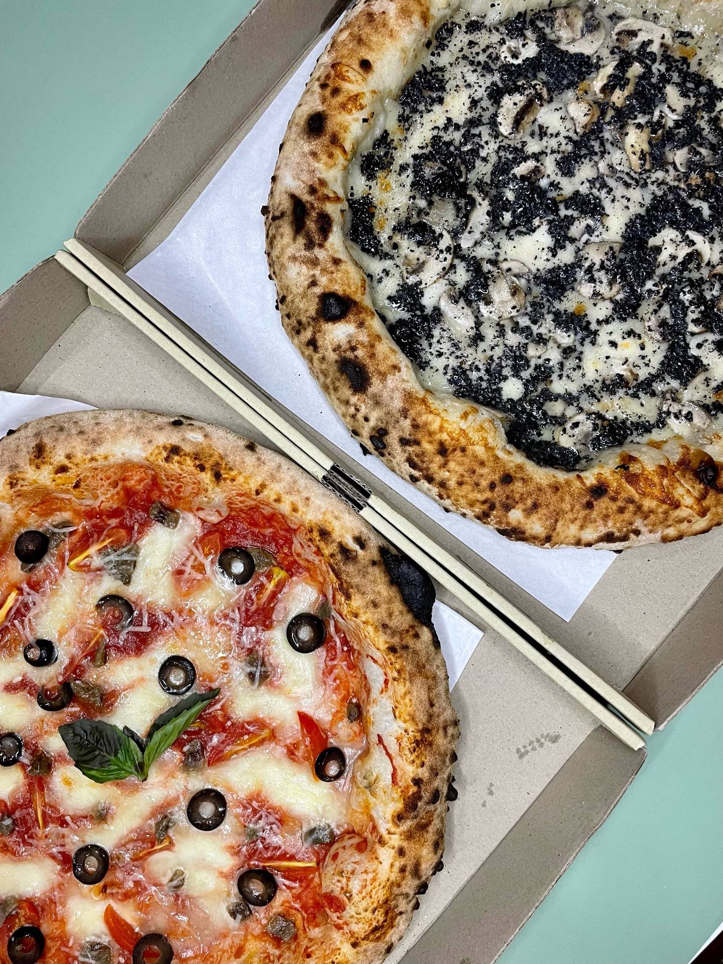 รีวิว Bello Ghost Pizza - Favorite pizza shop in town, hands down!